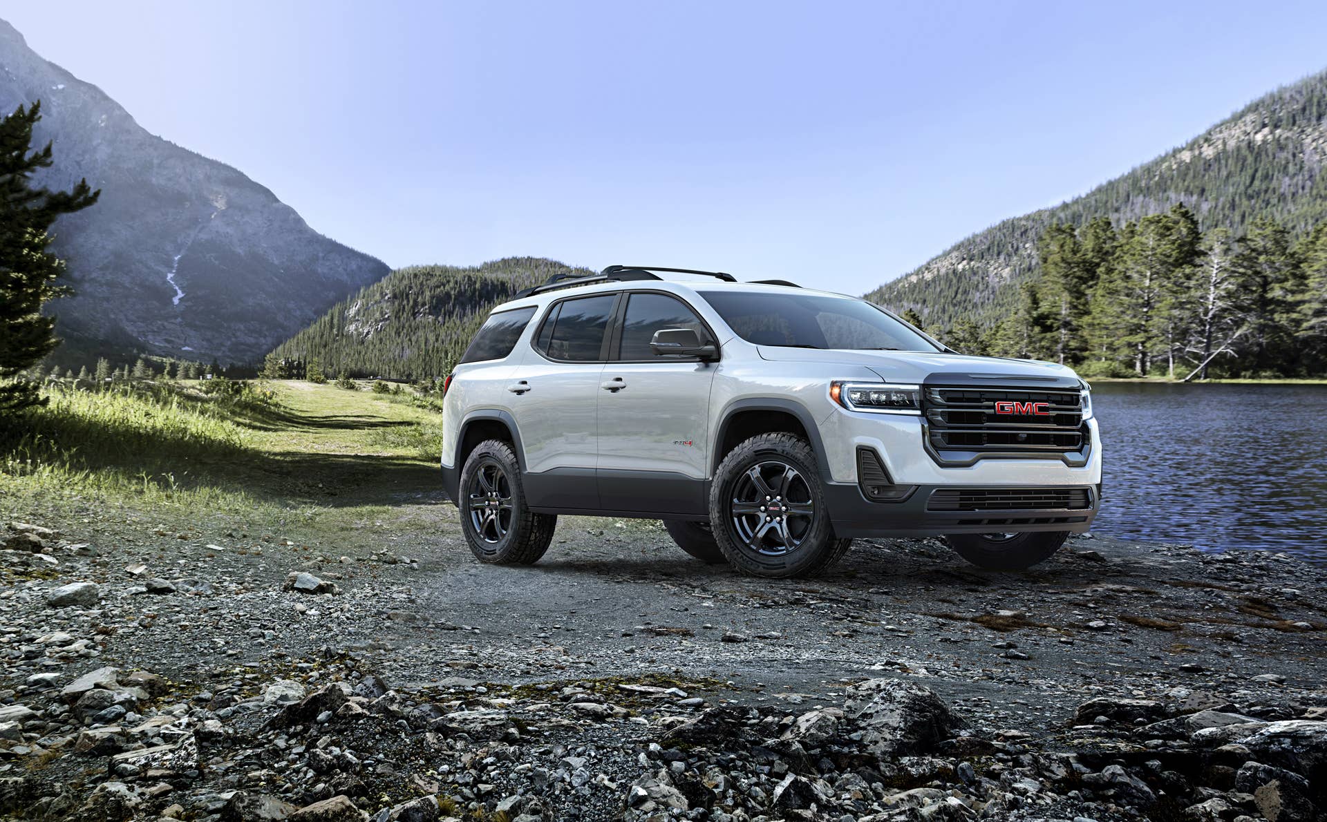 2020 GMC Acadia AT4 Review | A soft-roader in steel-toed boots - Autoblog