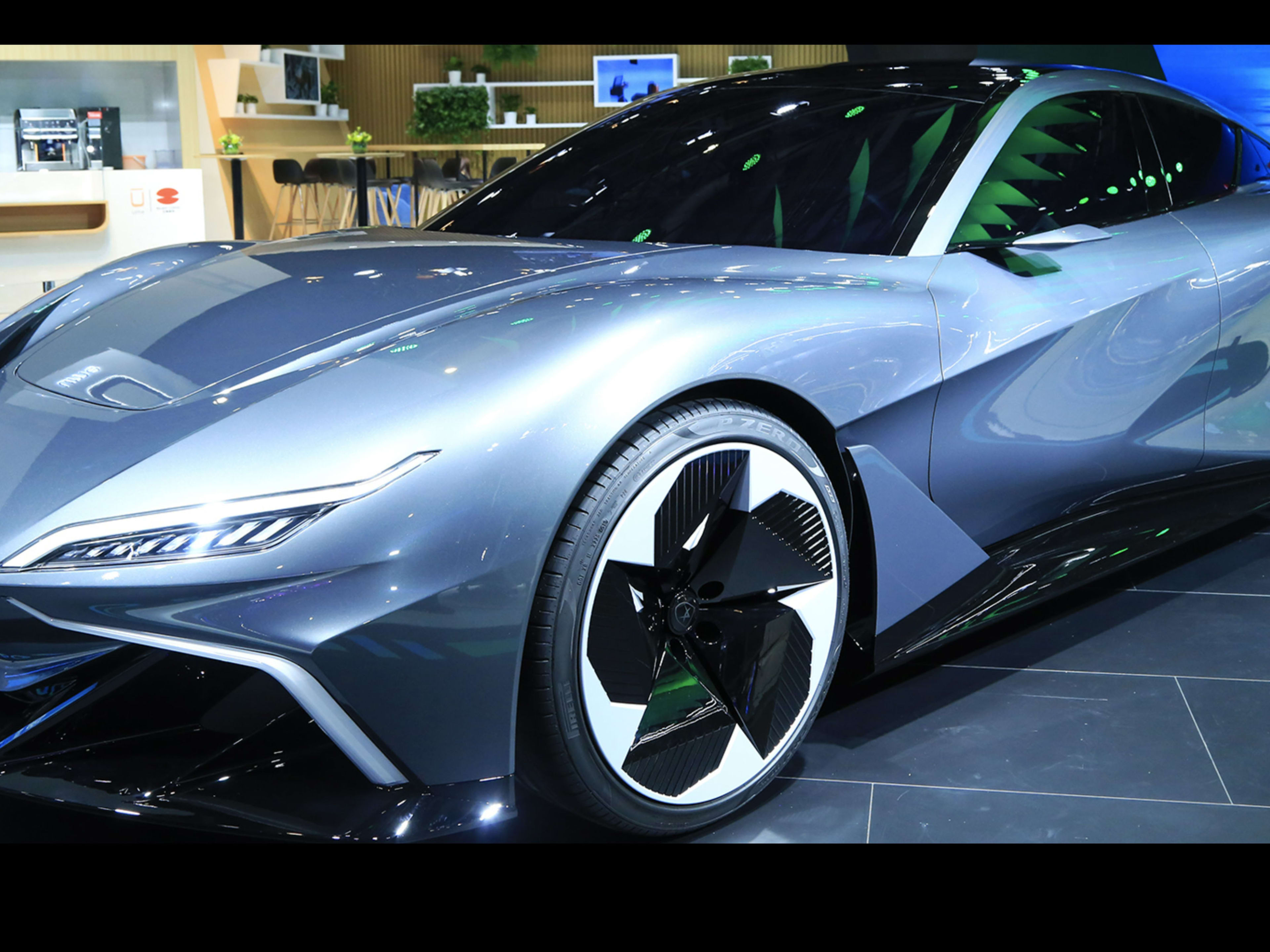 Apollo EVision S mark a shift from supercars to electric mobility