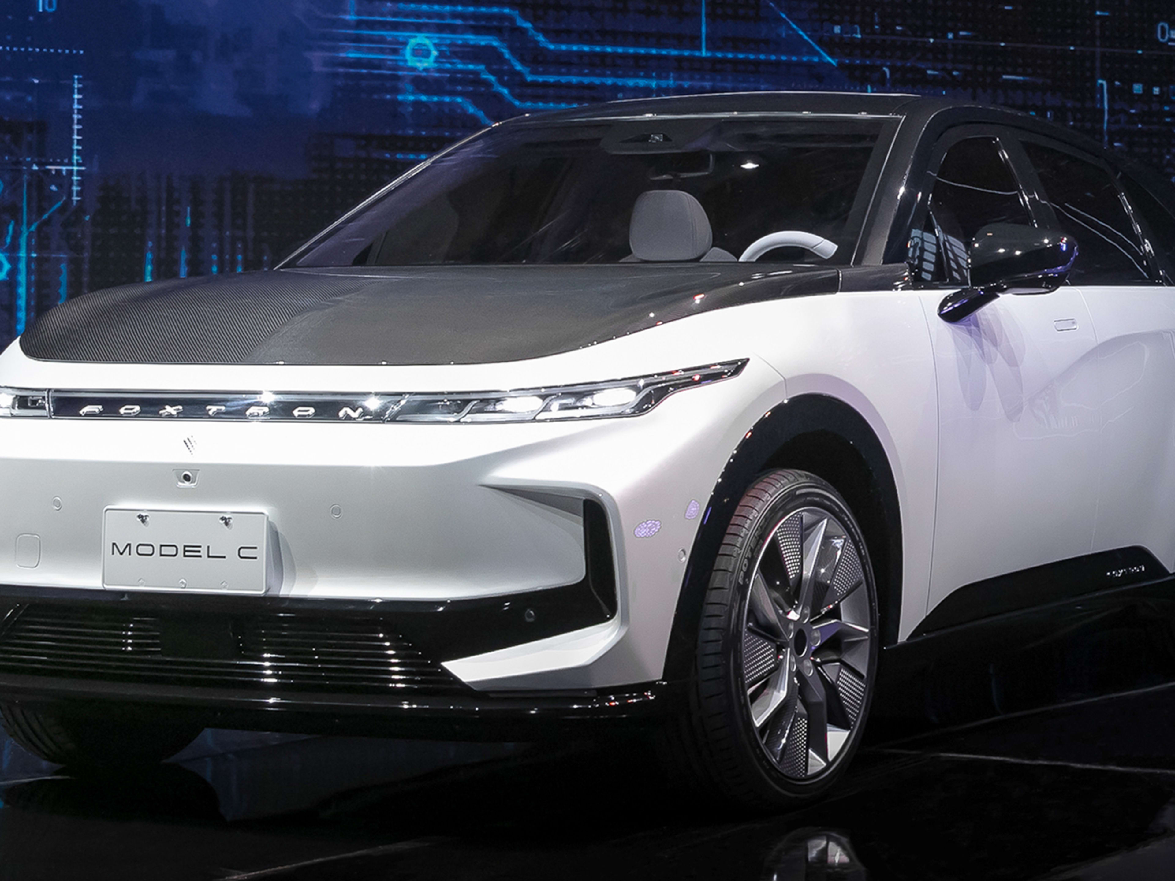 Foxconn reveals electric SUV, sedan, bus under the Foxtron name - Autoblog