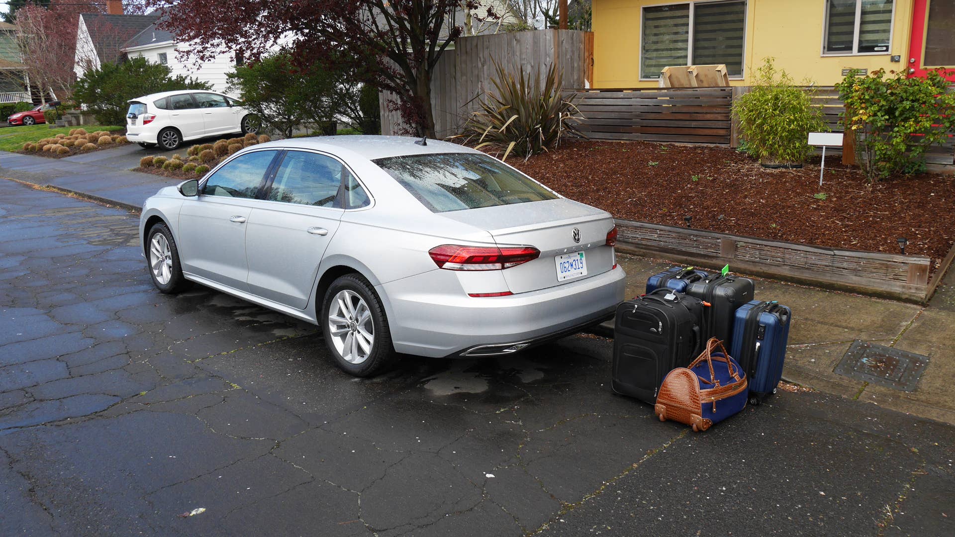 2020 VW Passat Luggage Test | Das boot - Autoblog