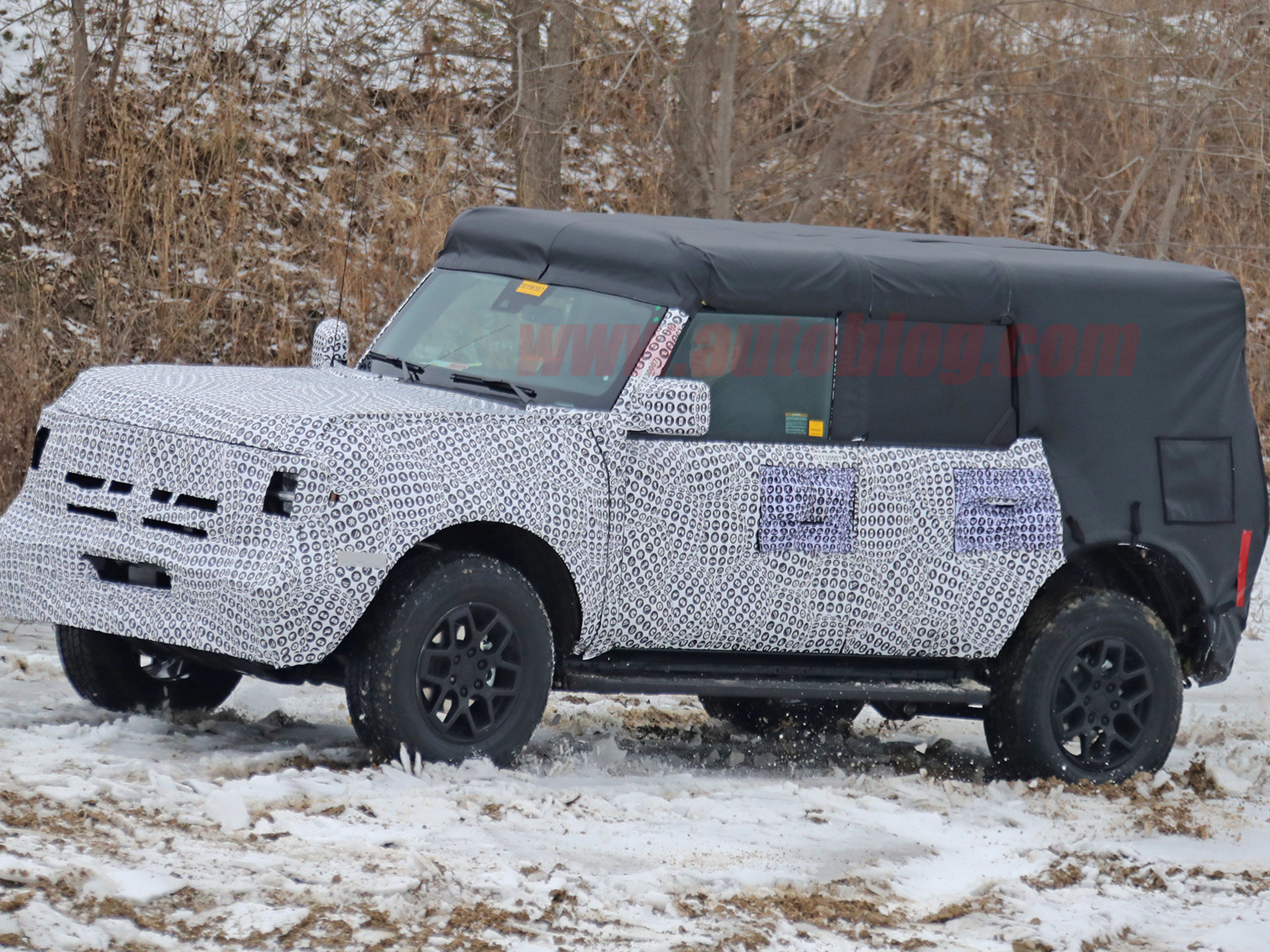 2021 Ford Bronco spy shots reveal its boxy, Jeep-like body