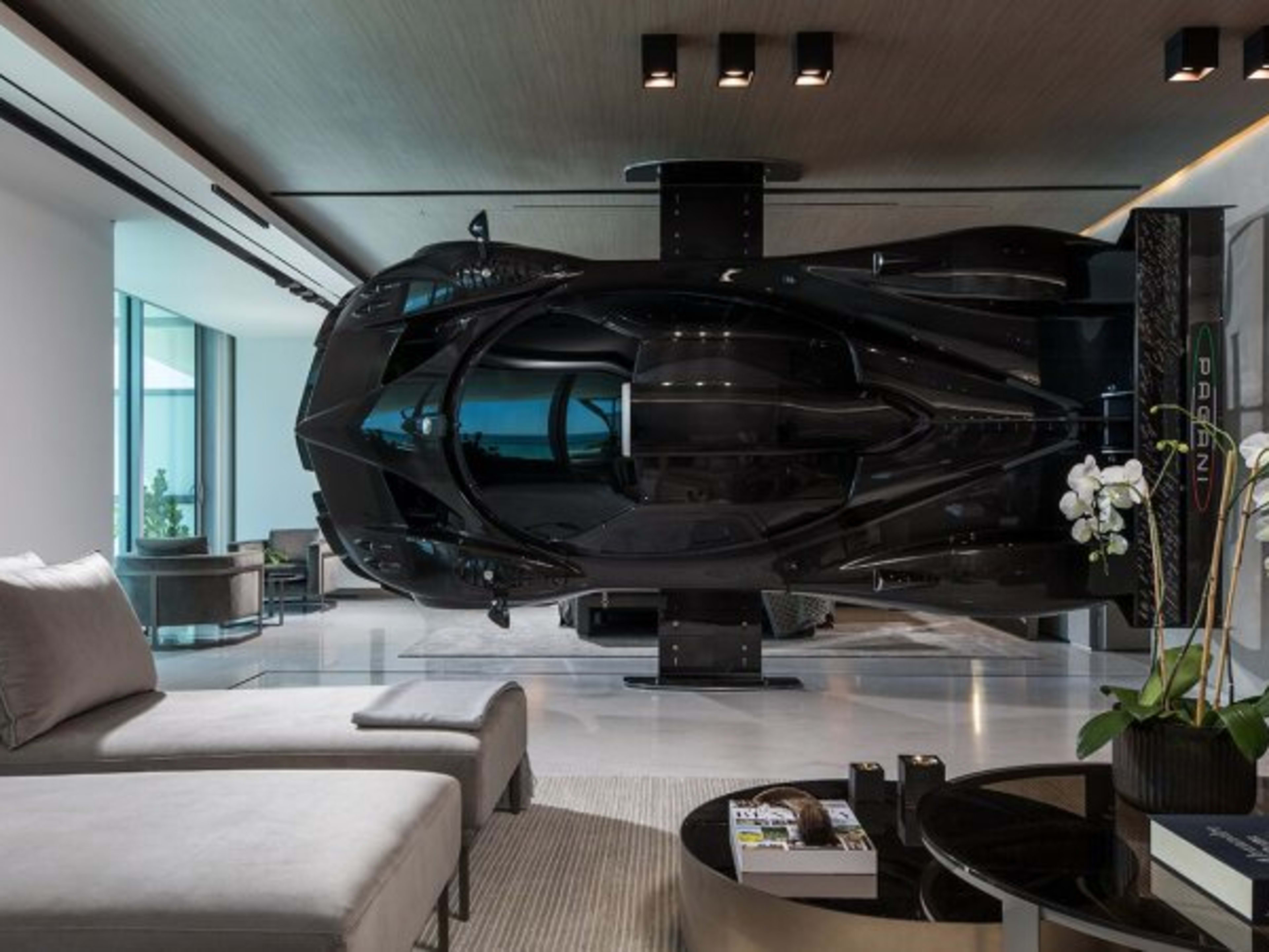 Pagani Zonda R used as wall art in $8 million Miami condo - Autoblog