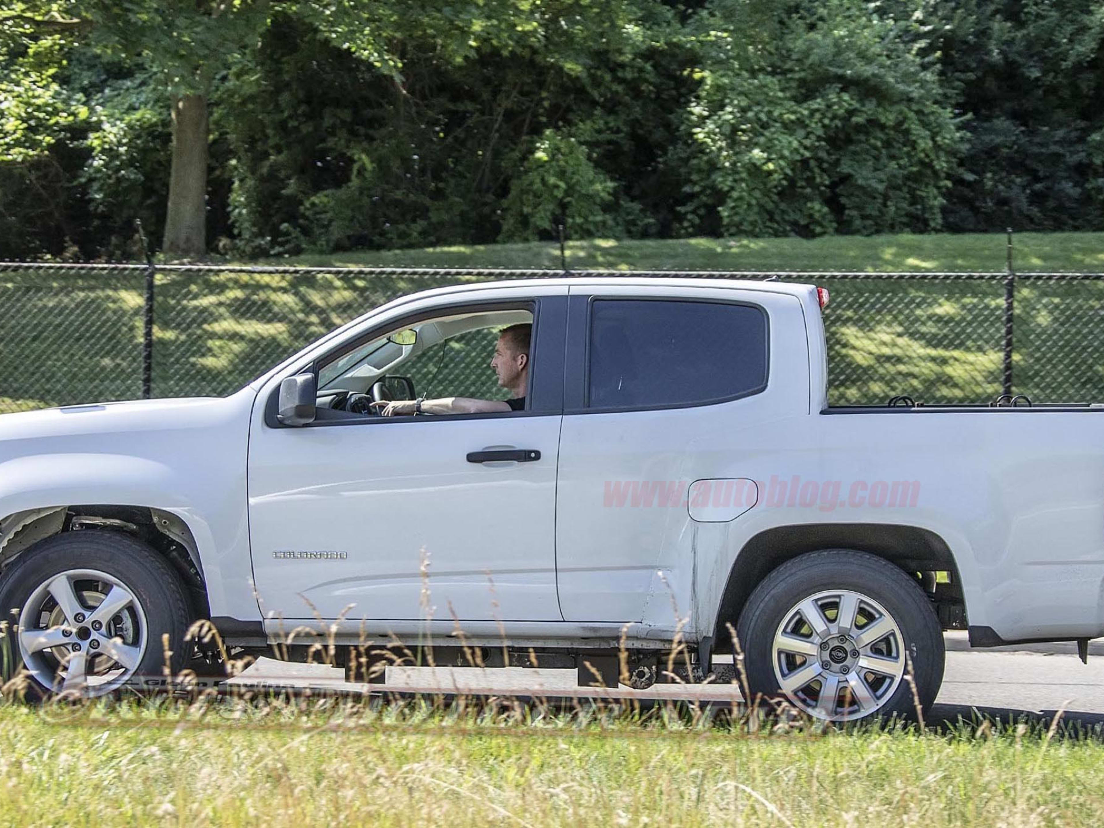 Ford planning Bronco pickup to fight Jeep Gladiator?