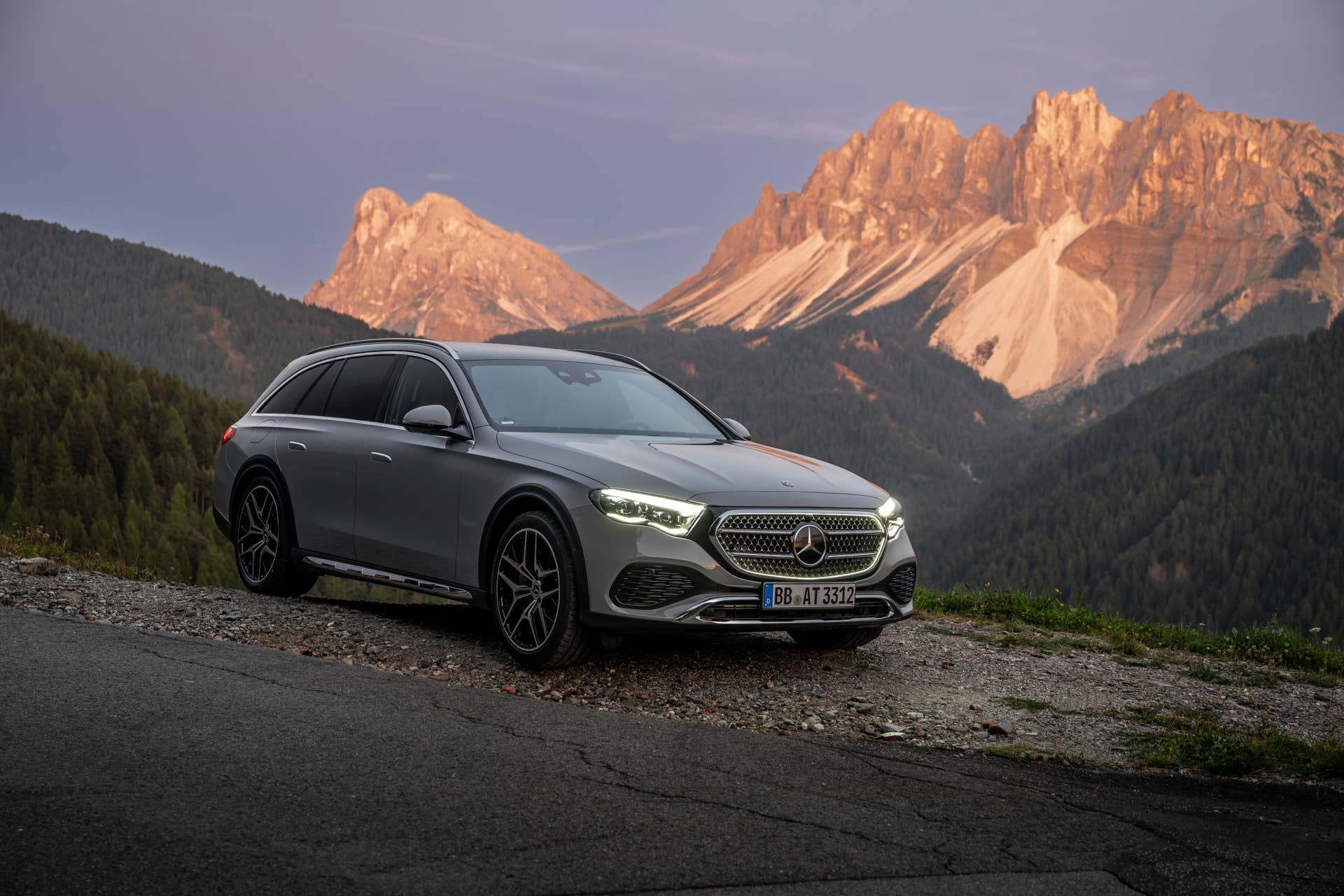 2024 Mercedes-Benz E450 wagon review: A family favorite with AMG power ...