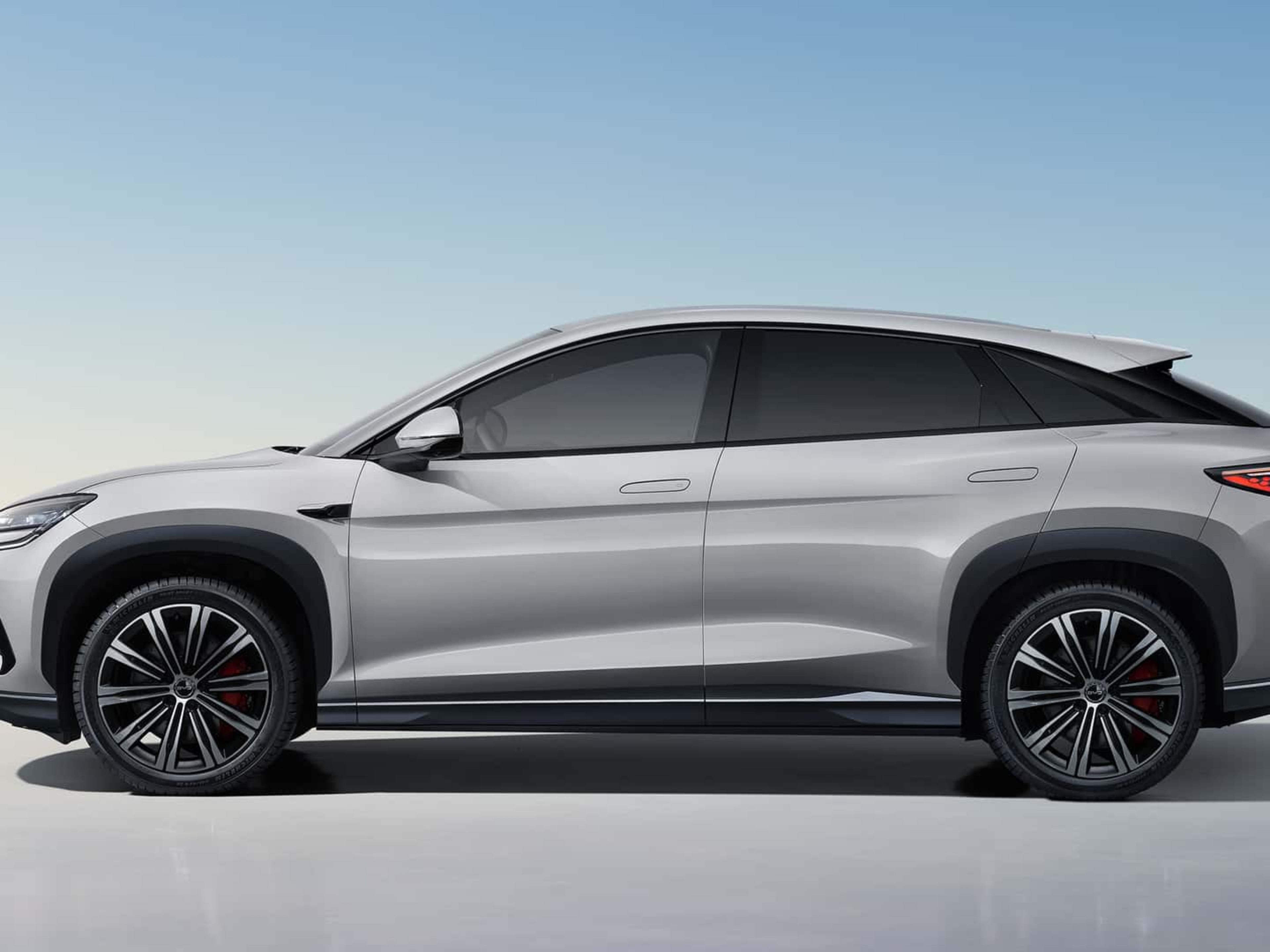 BYD Sealion 7 EV challenges luxury brands in Europe - Autoblog