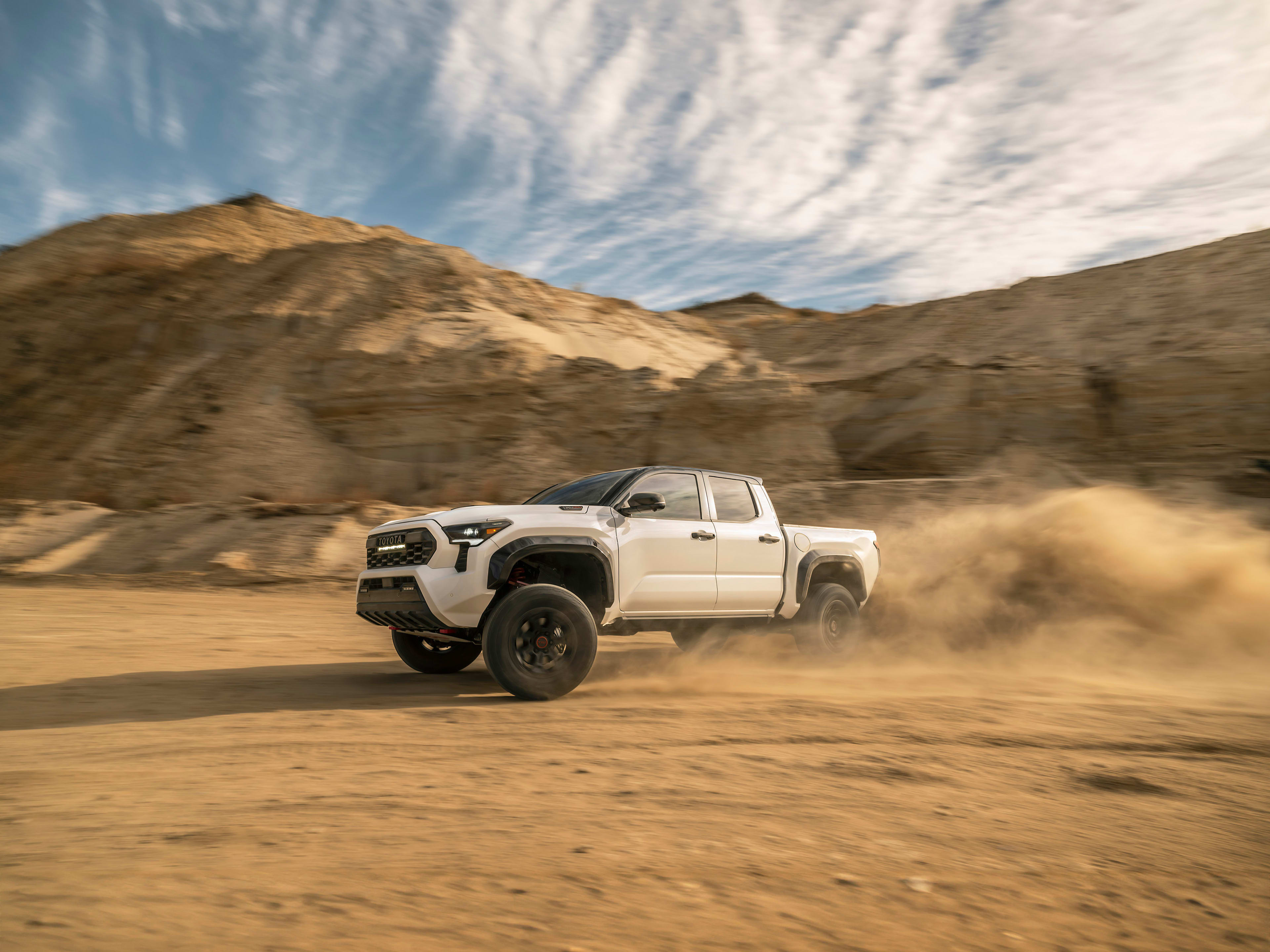 Thinking about buying a Toyota Tacoma? Here are other top choices to ...