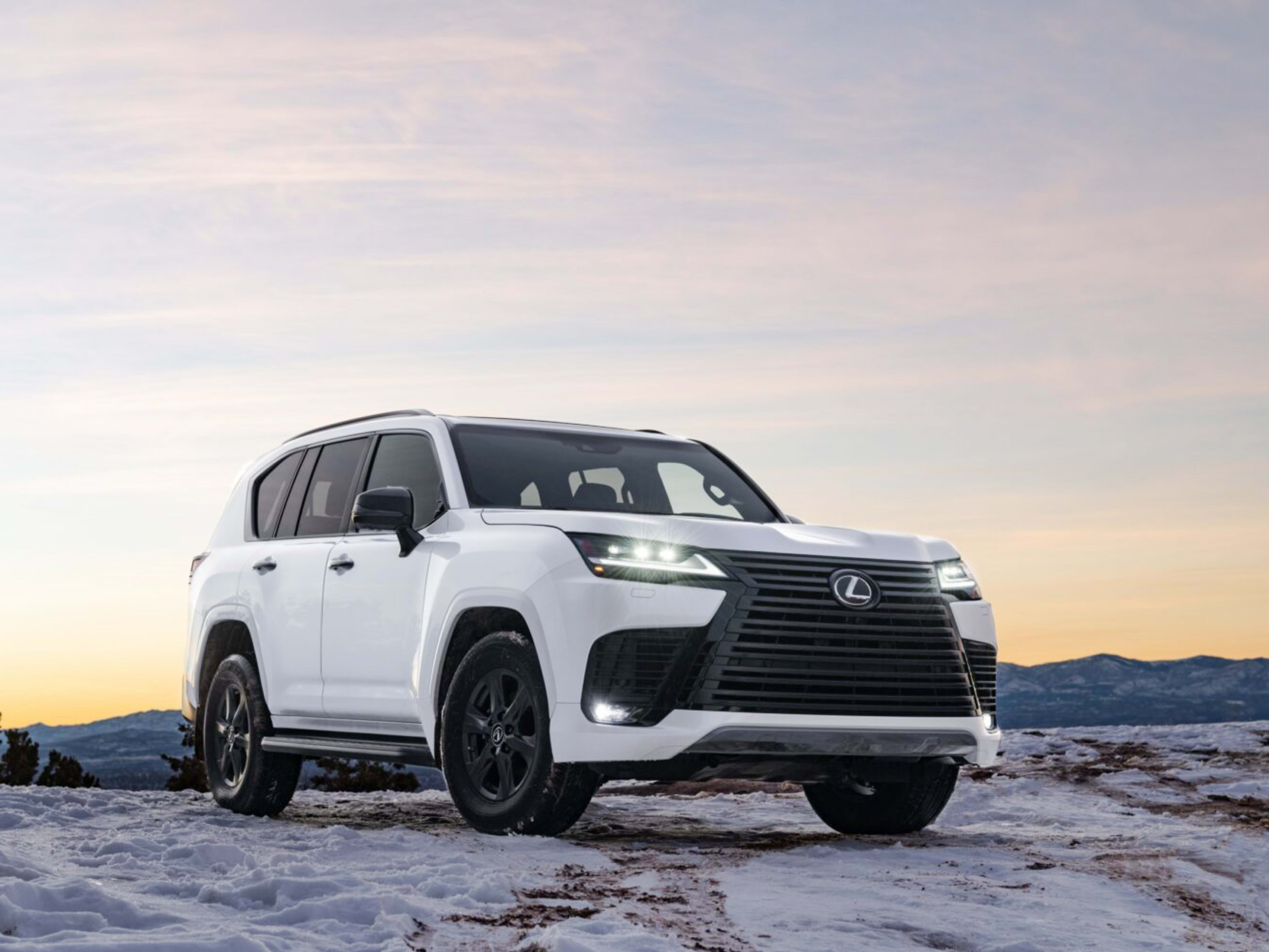 Lexus' most expensive SUV yet: The 2025 LX 700h hybrid arrives - Autoblog