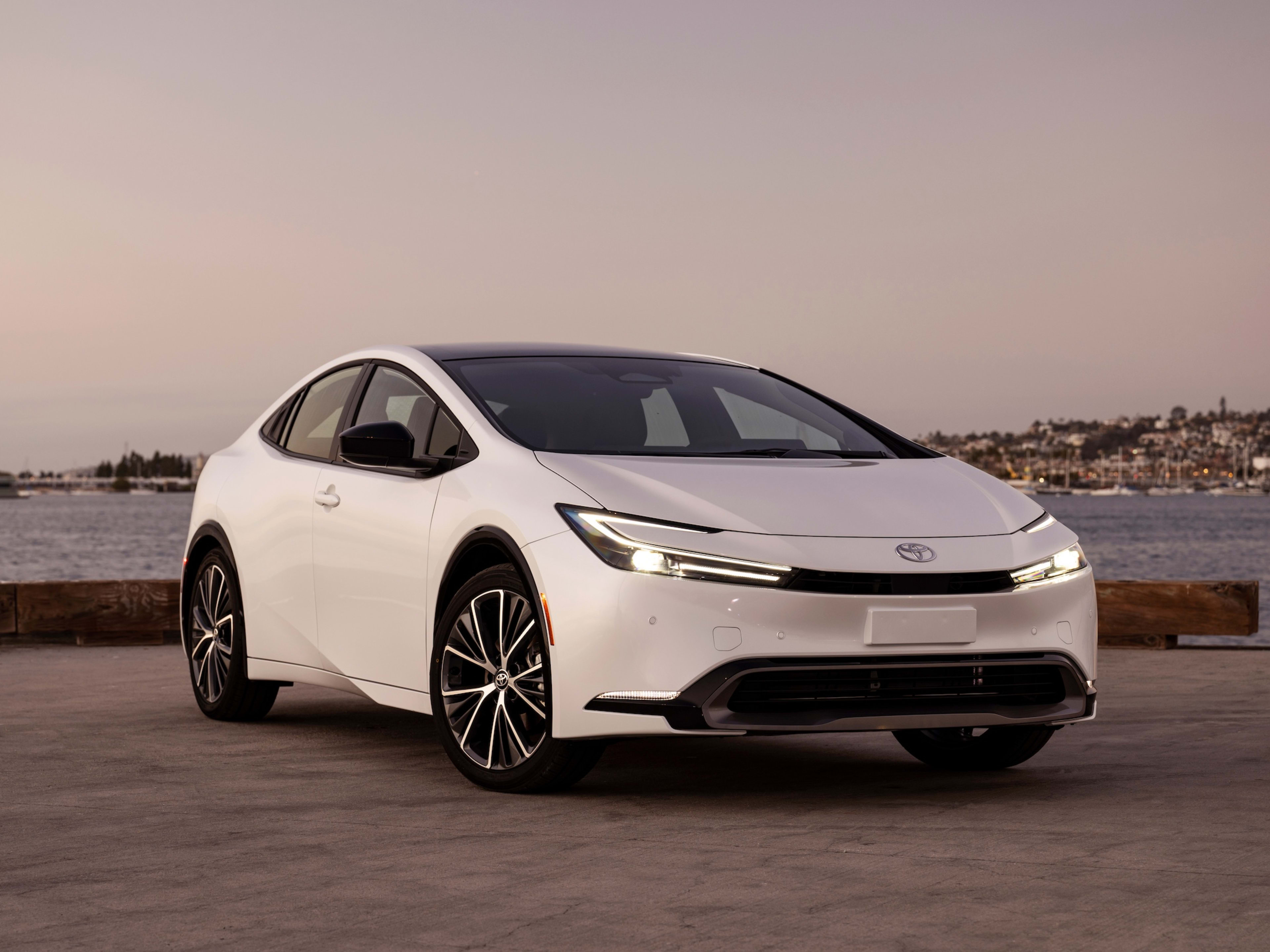 Toyota News: Hybrids, SUVs & Innovation - Autoblog