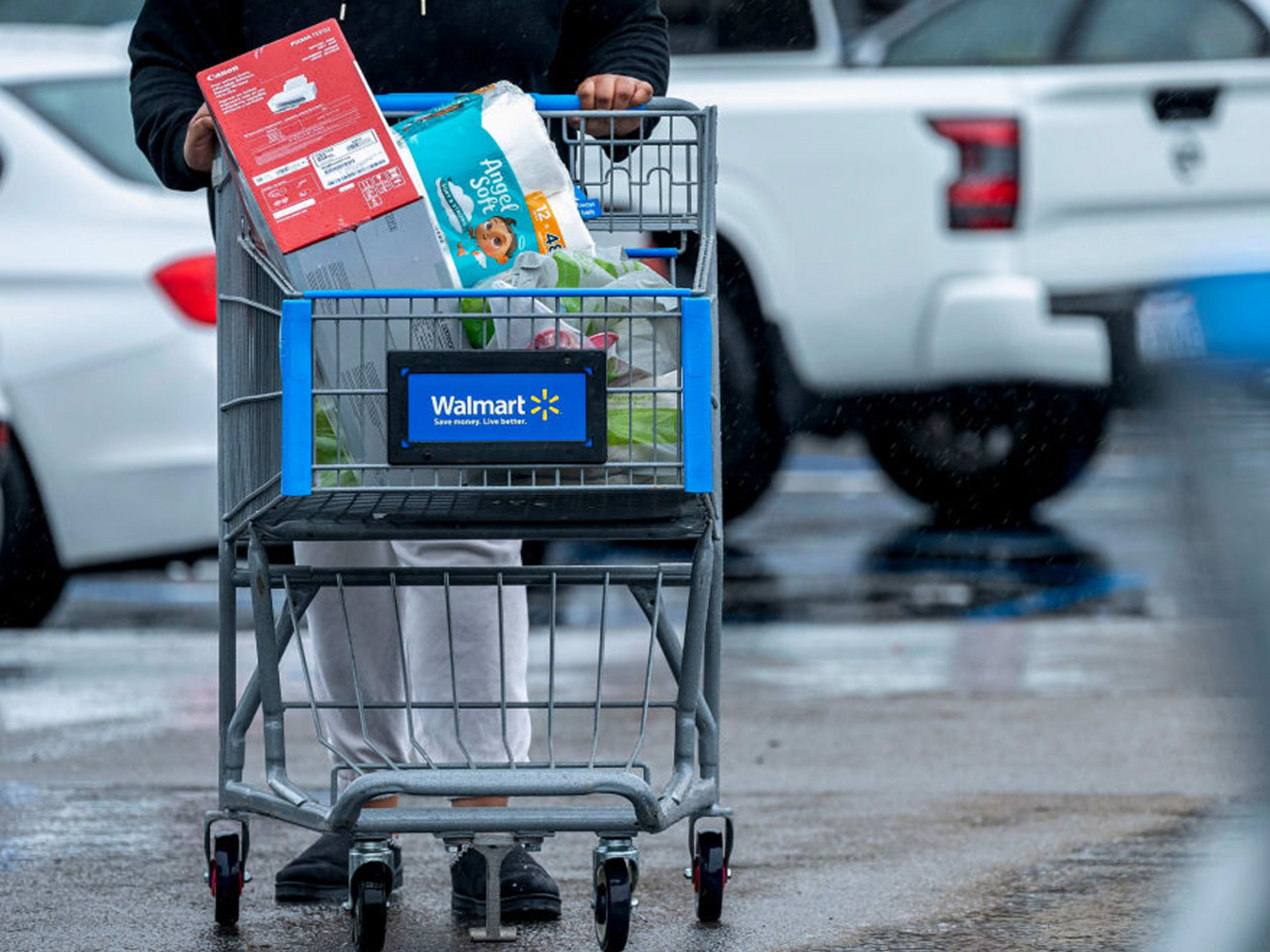 Hovermax’s H10K Pro Electric Scooter is 61% off at Walmart - Autoblog