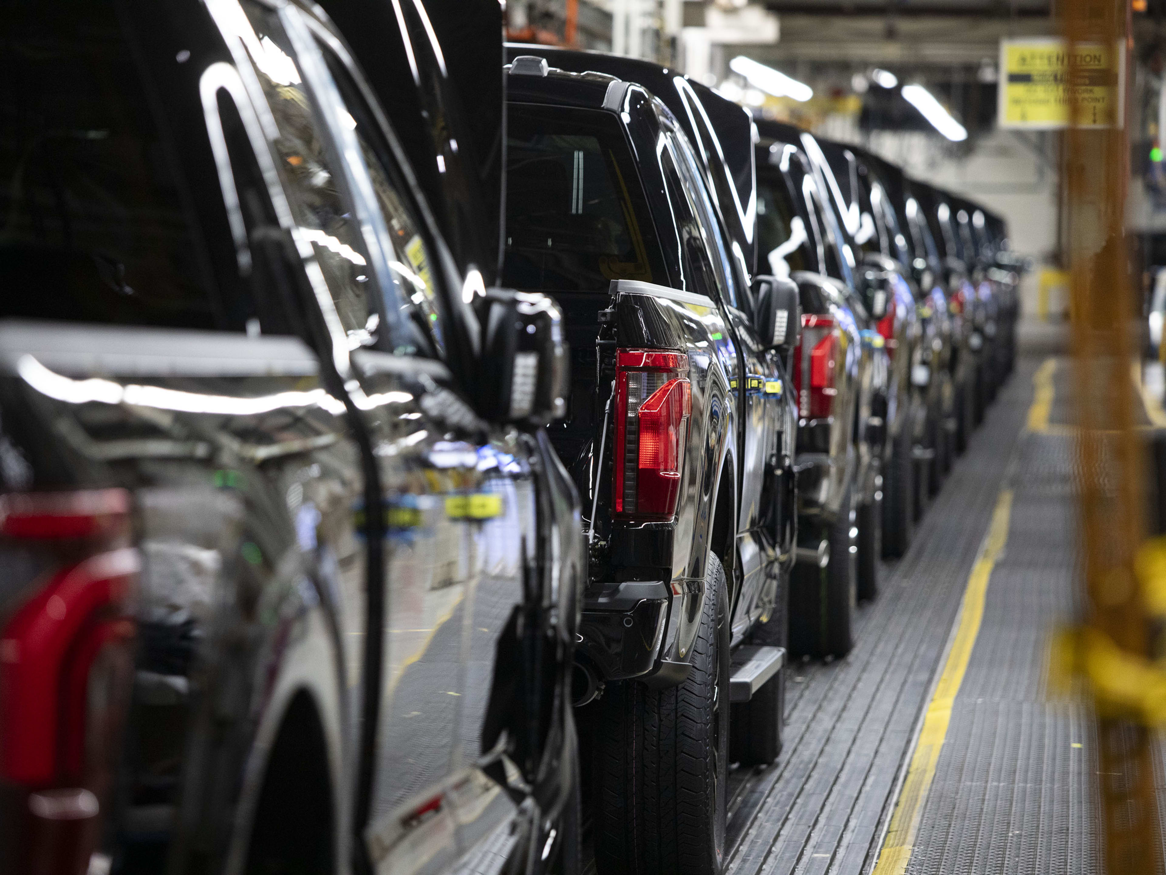 Trump Proposes Auto Loan Interest Tax Deductions for US-Made Vehicles ...