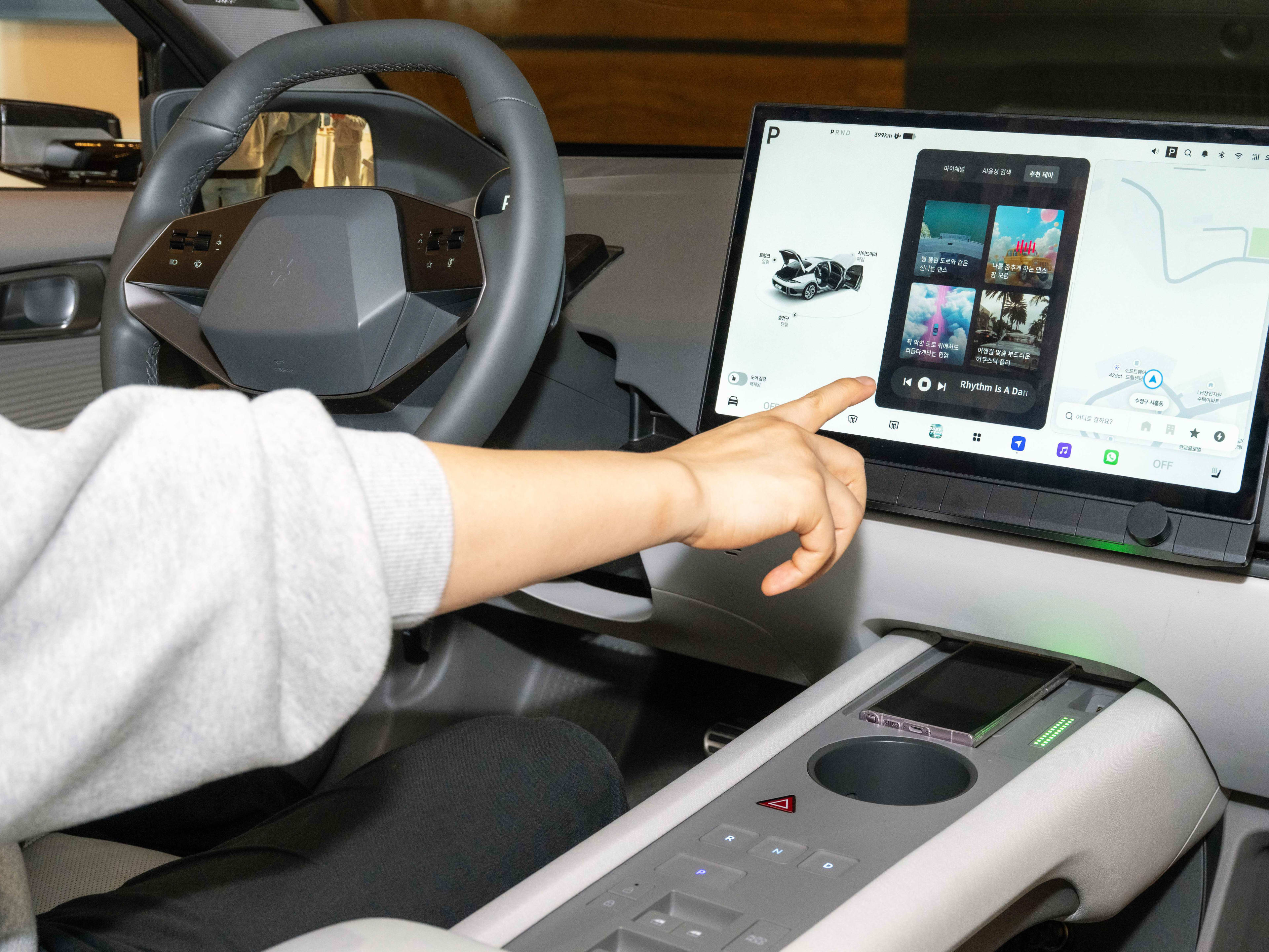 Hyundais Receiving a Tesla-Esque Next-Gen Infotainment System Despite ...