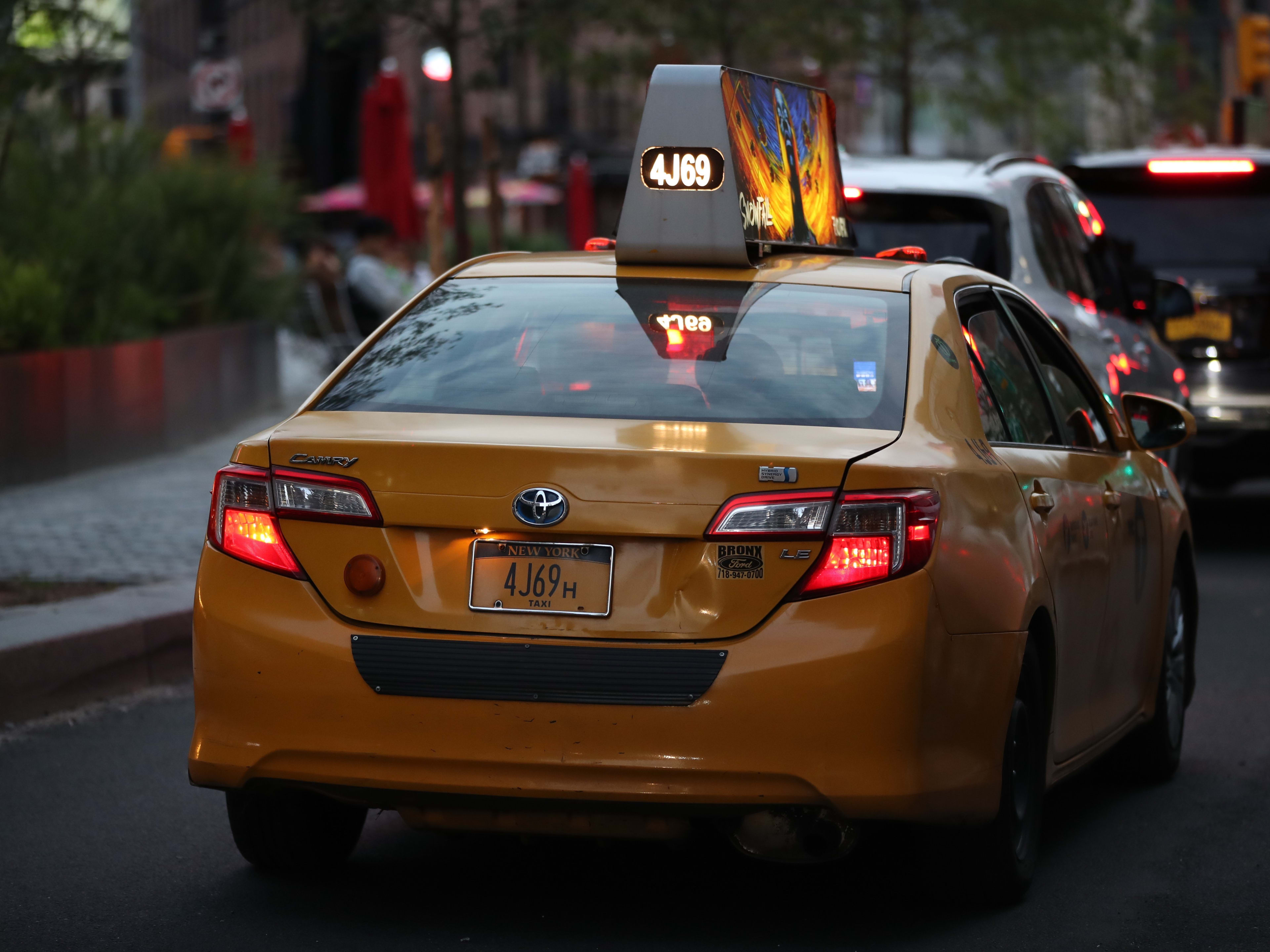 NYC Drivers Facing Fines for Dirty License Plates - Autoblog