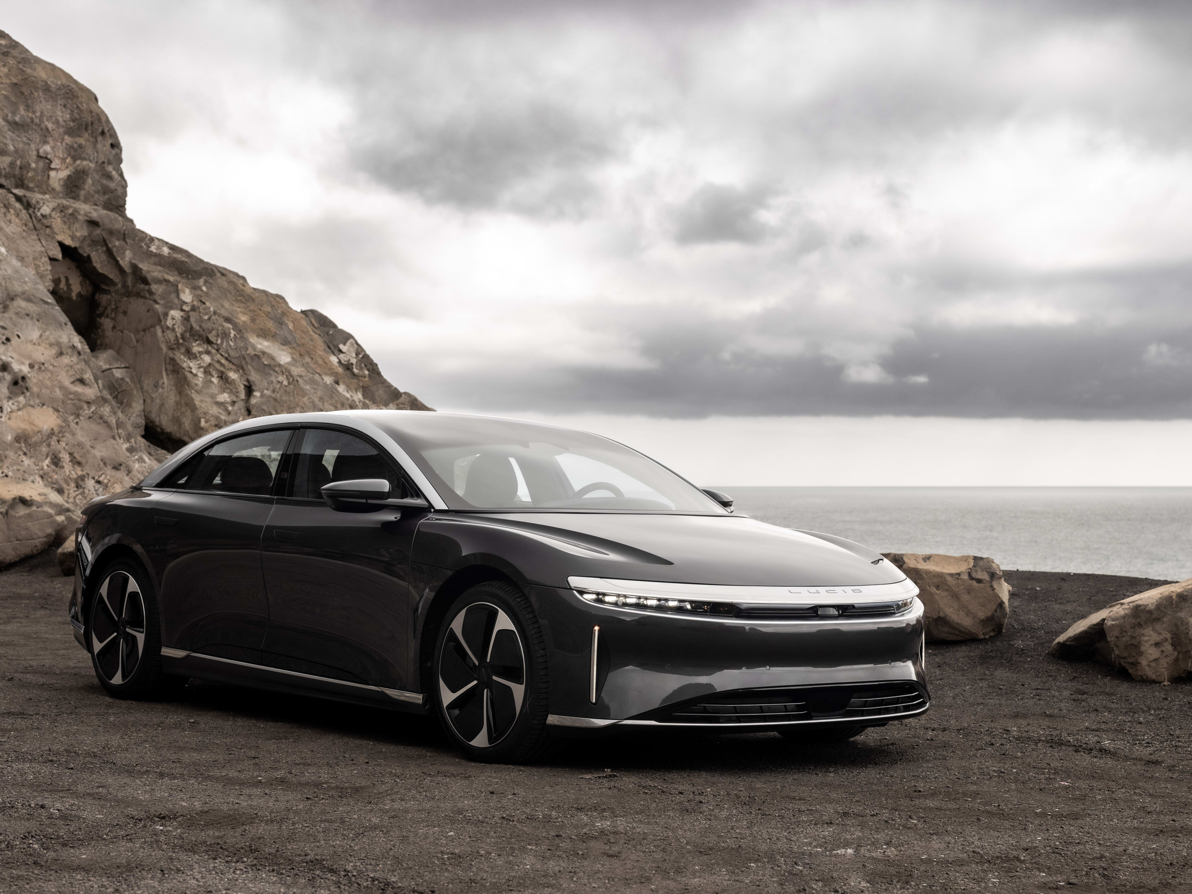 Lucid Offers Must See Lease Deal on Air for May - Autoblog