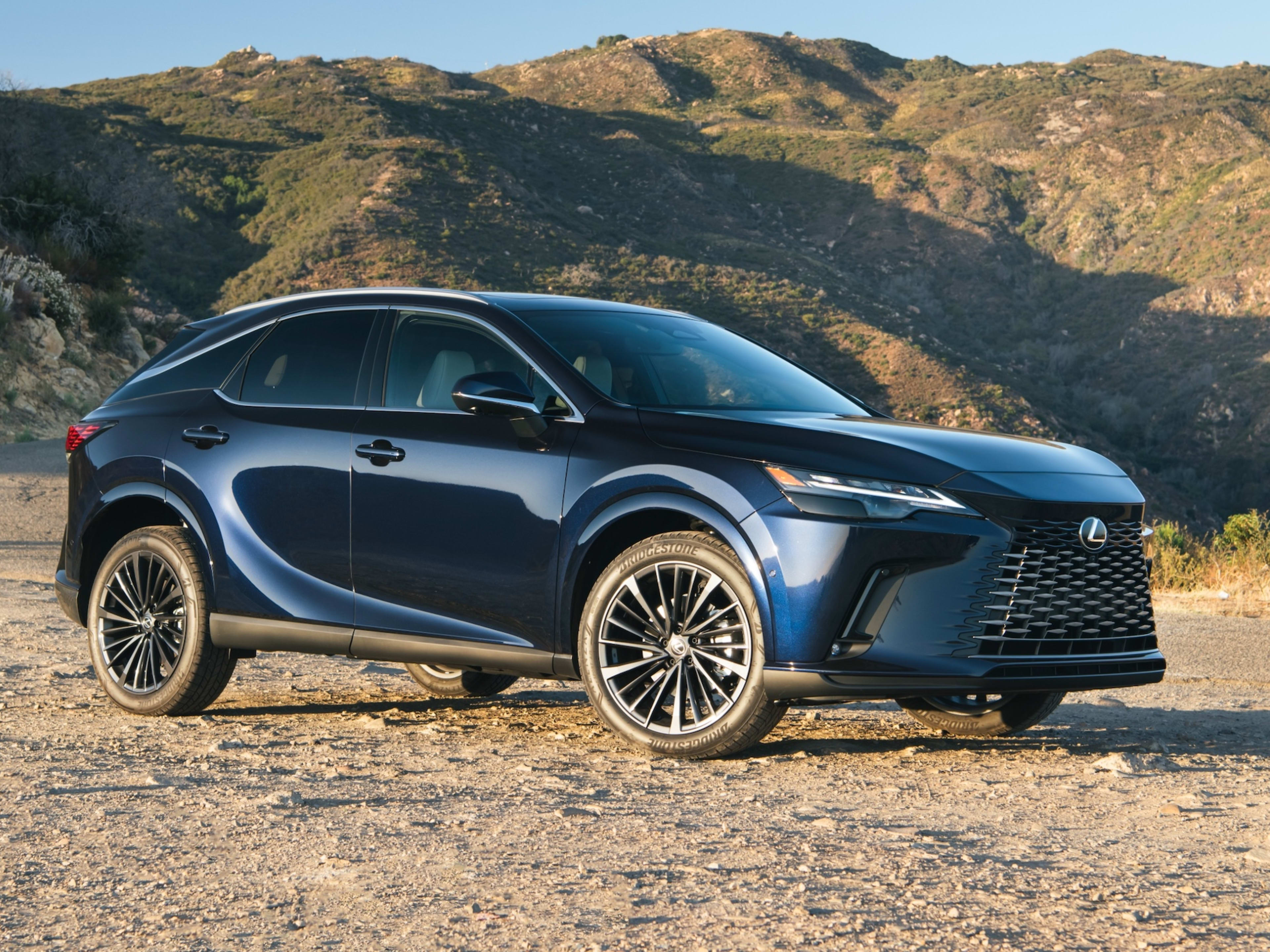 Lexus Launches Killer RX Lease Offer - Autoblog