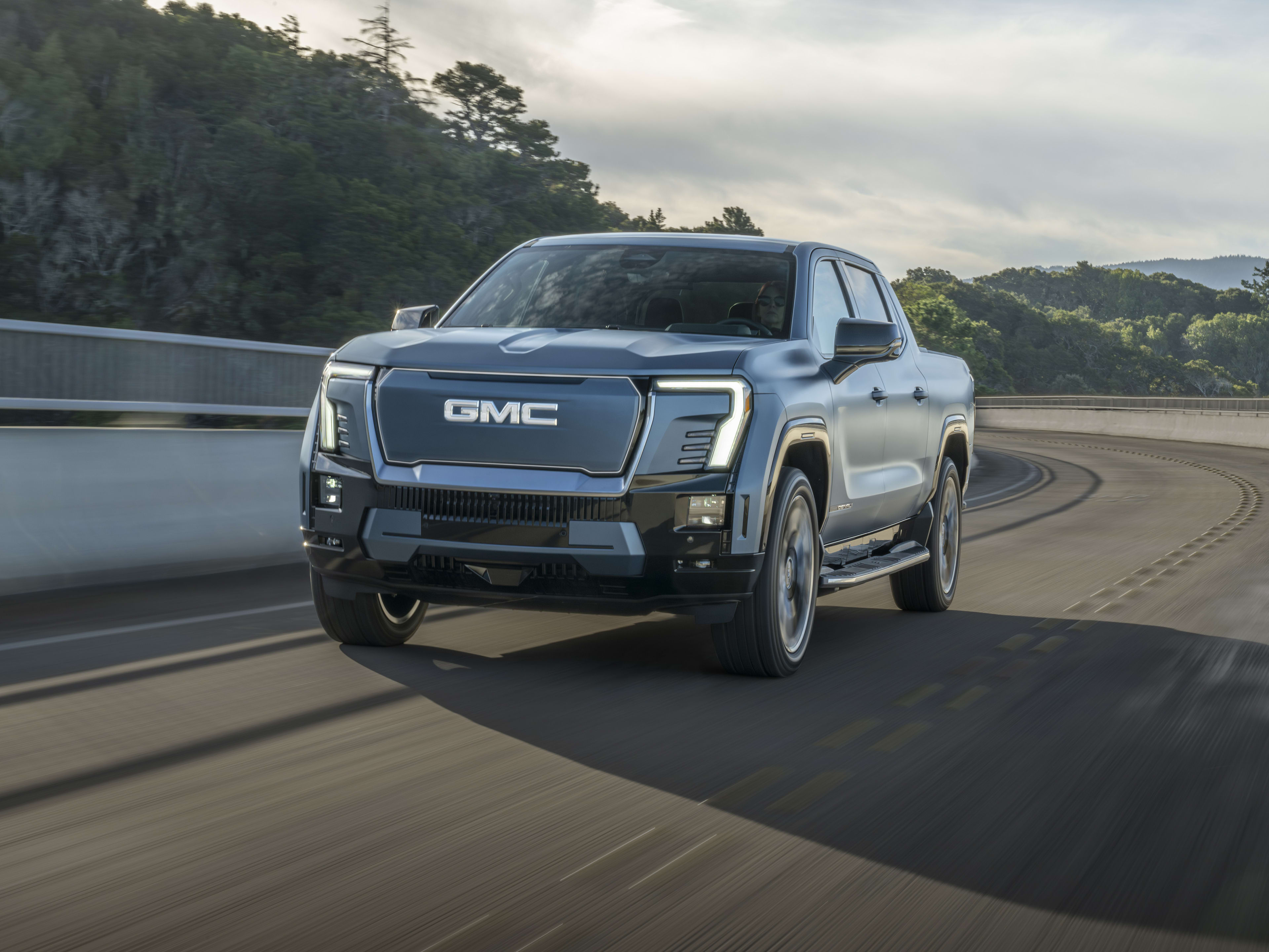 Why American SUVs Might Soon Be Sold in Europe—And Vice Versa - Autoblog