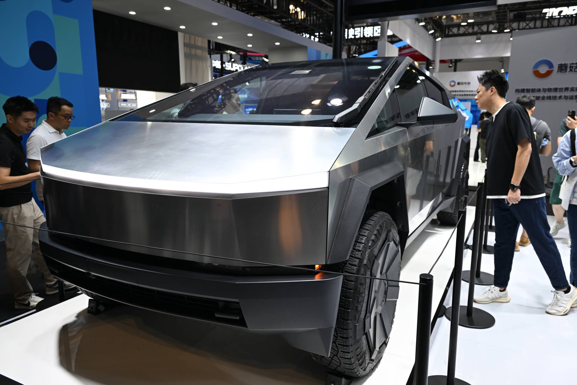 Tesla Engineer Says It Considered Building a Smaller Cybertruck - Autoblog