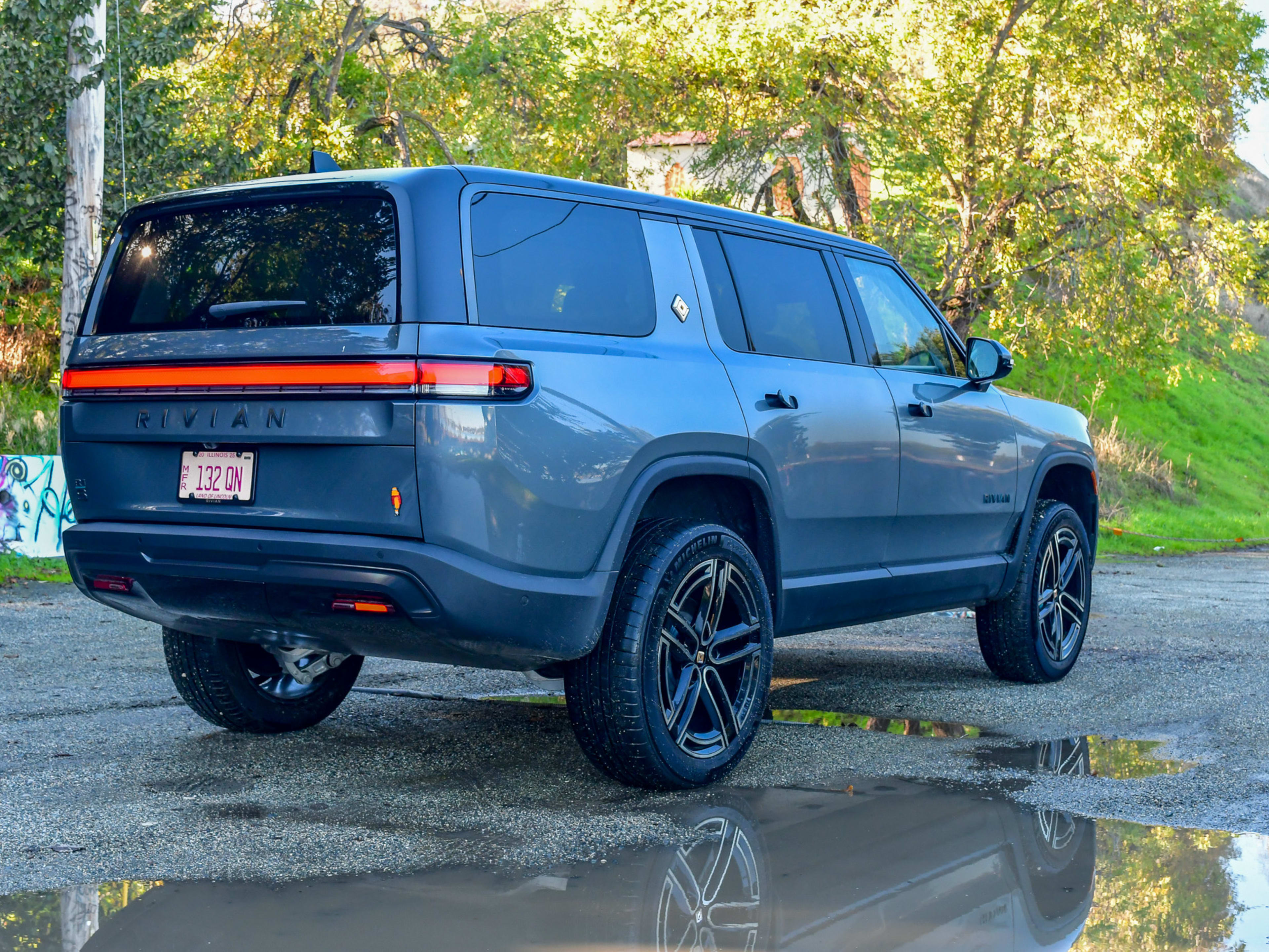 The Rivian R1T Quad Motor Now Hits 60 in 2.6 Seconds and It’s Quicker ...