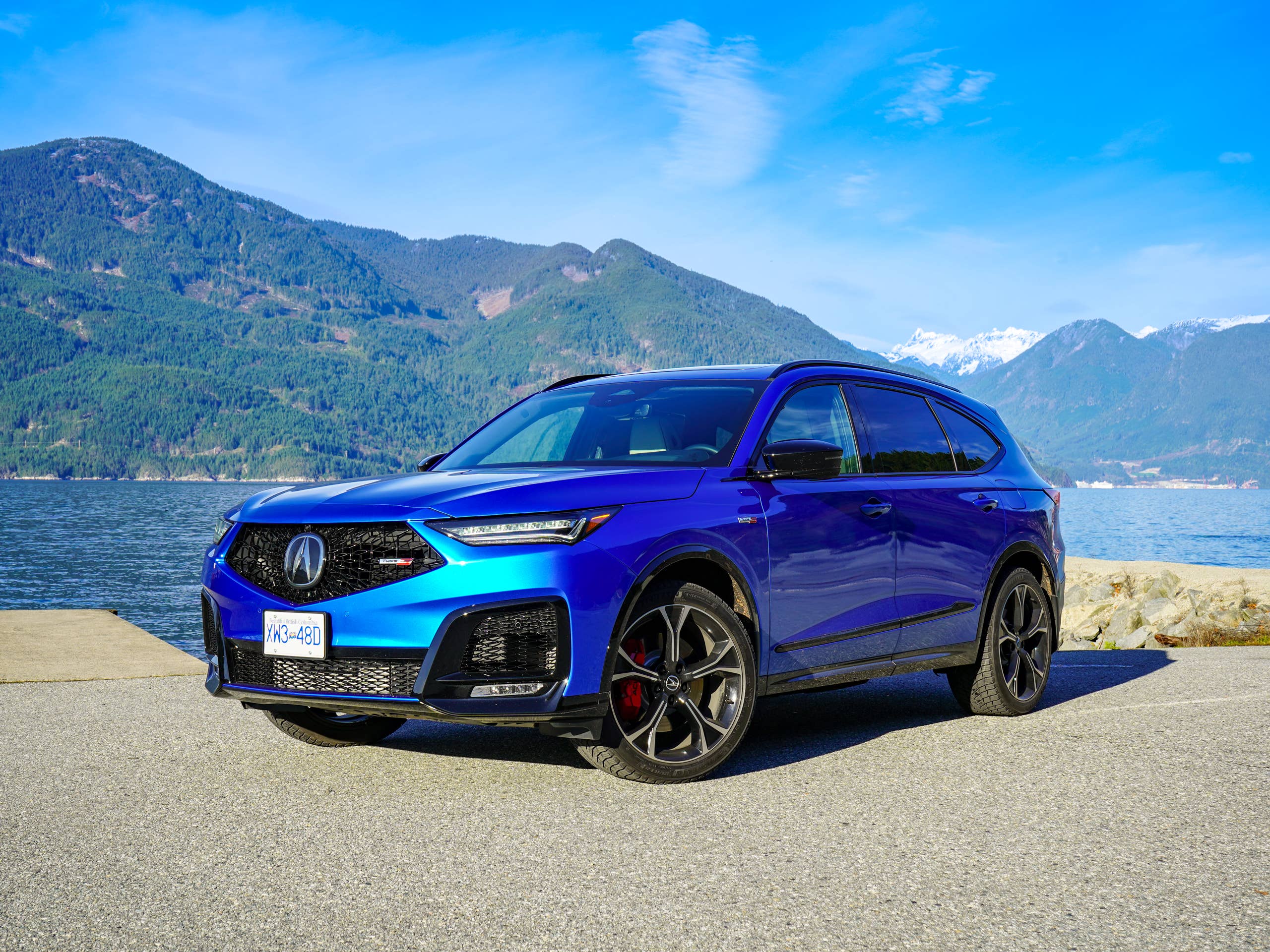 The 2026 Acura MDX Has Many Trims, but Only One Is the Smart Buy - Autoblog