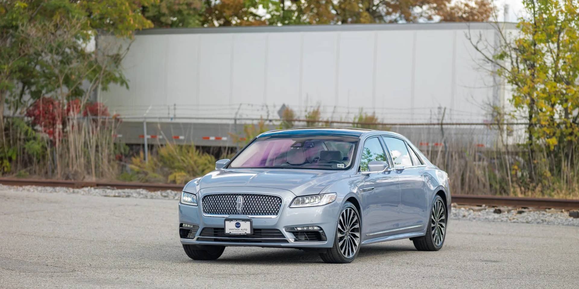 2020 Lincoln Continental Coach Door Edition With 4,000 Miles Is One of ...