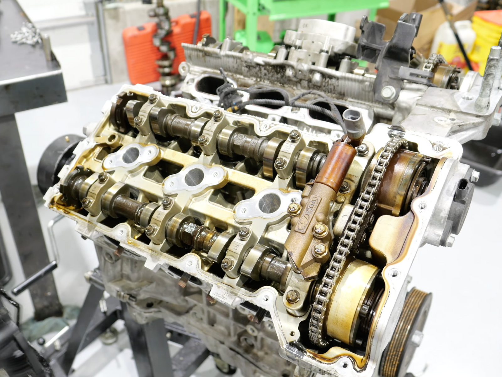 Inside a Failed Jeep 4.0: A Reminder That Even “Bulletproof” Engines ...