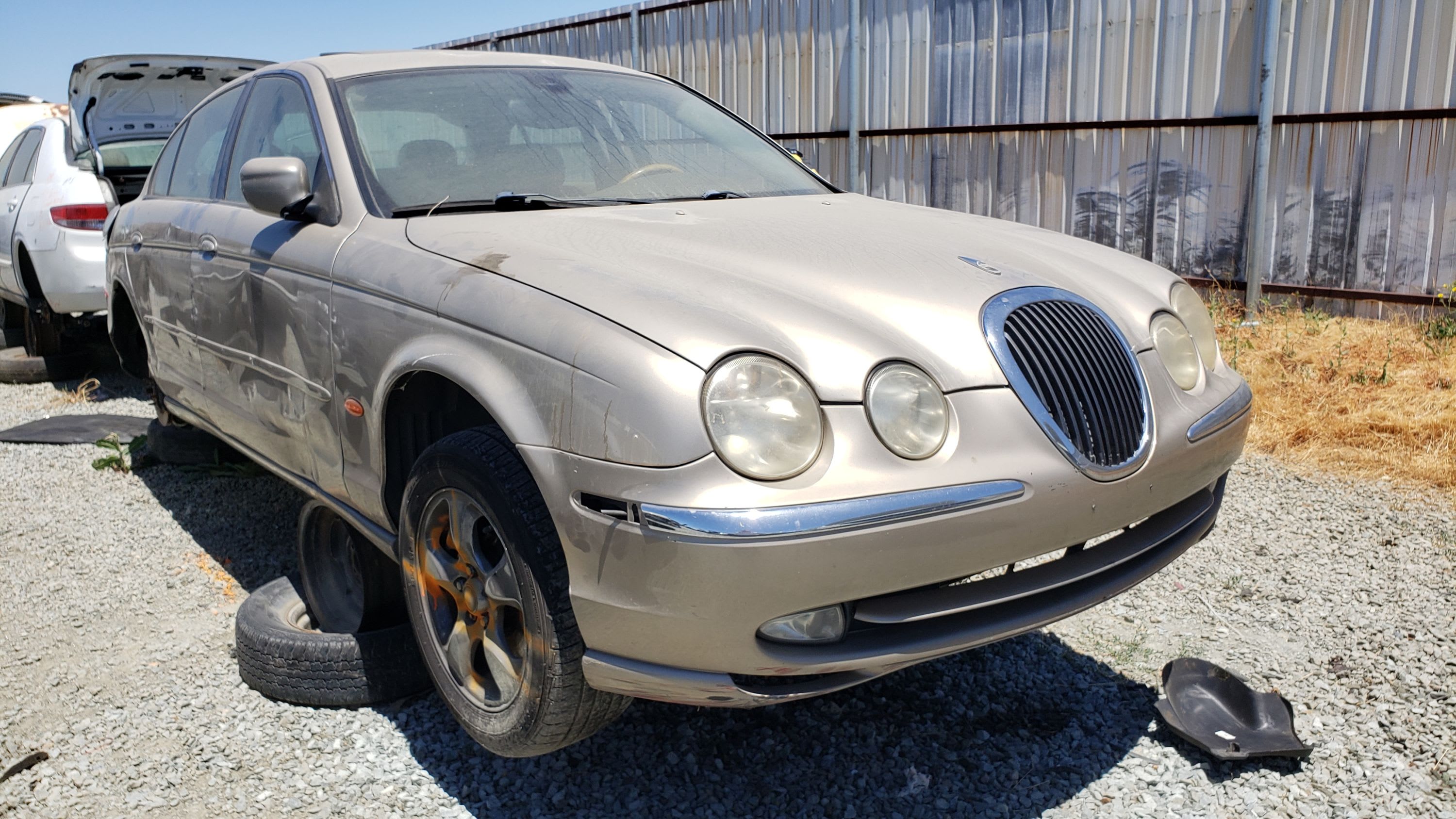 2000 jaguar
