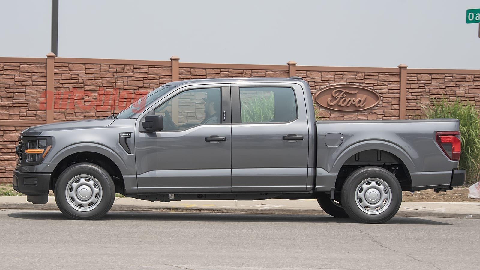 Ford F-150 XL spy photos show off updated fascia for base truck - Autoblog
