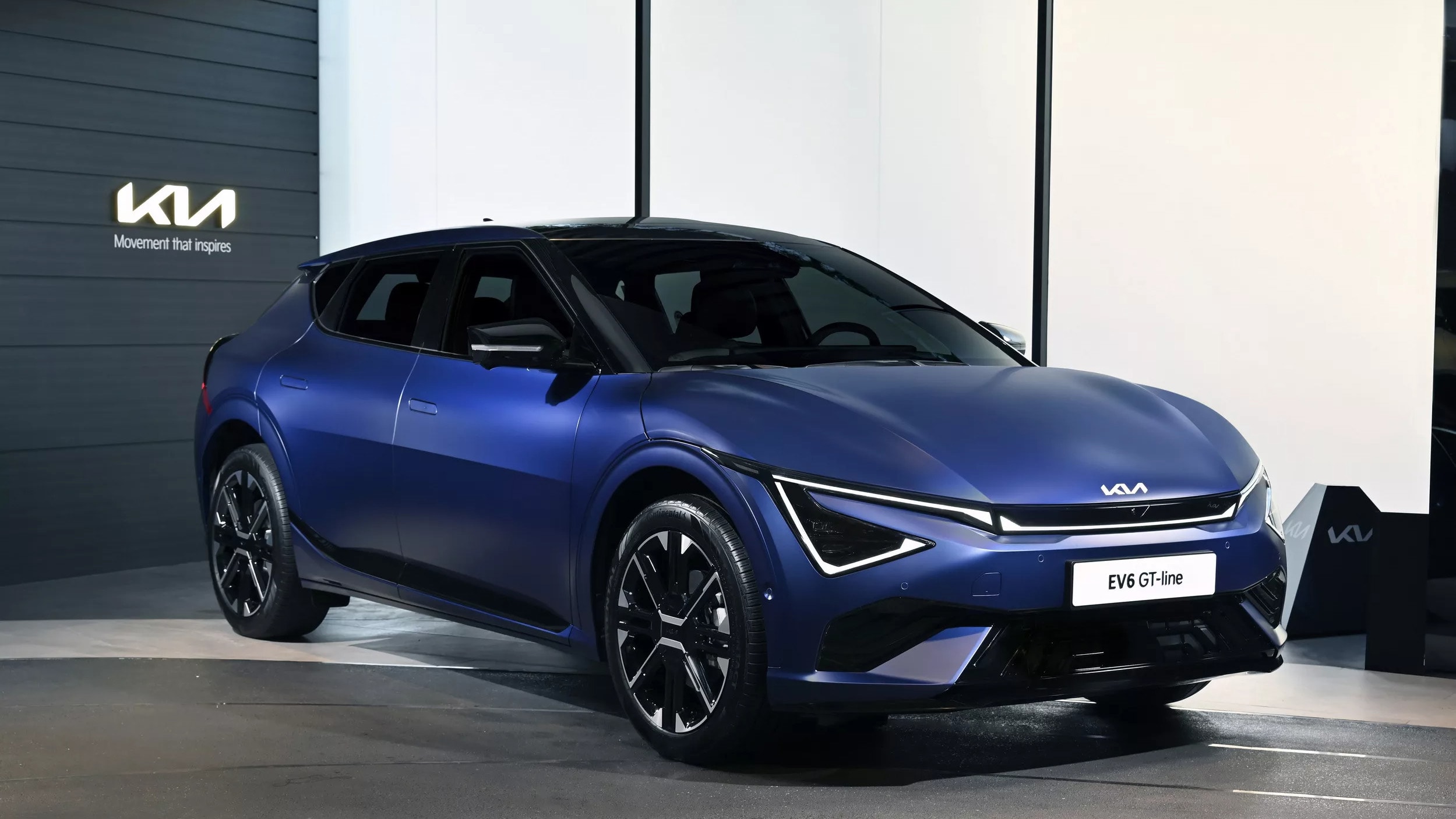 Refreshed Kia EV6 for Korea shows new face and tweaked cabin - Autoblog