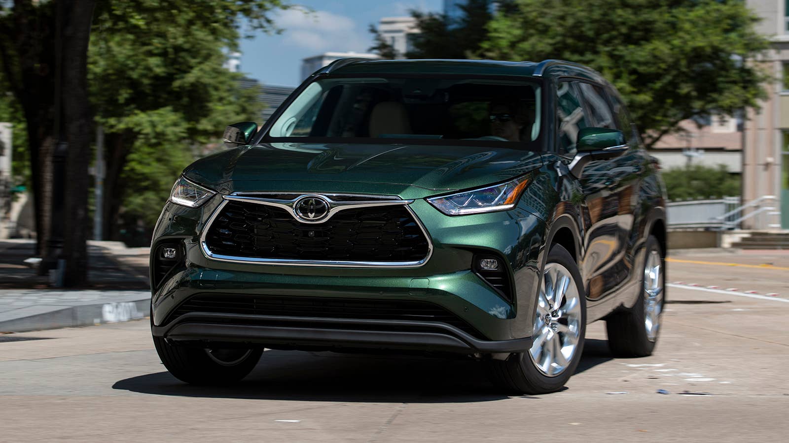 2024 Toyota Highlander Review: Hybrid still a contender, but there's a ...