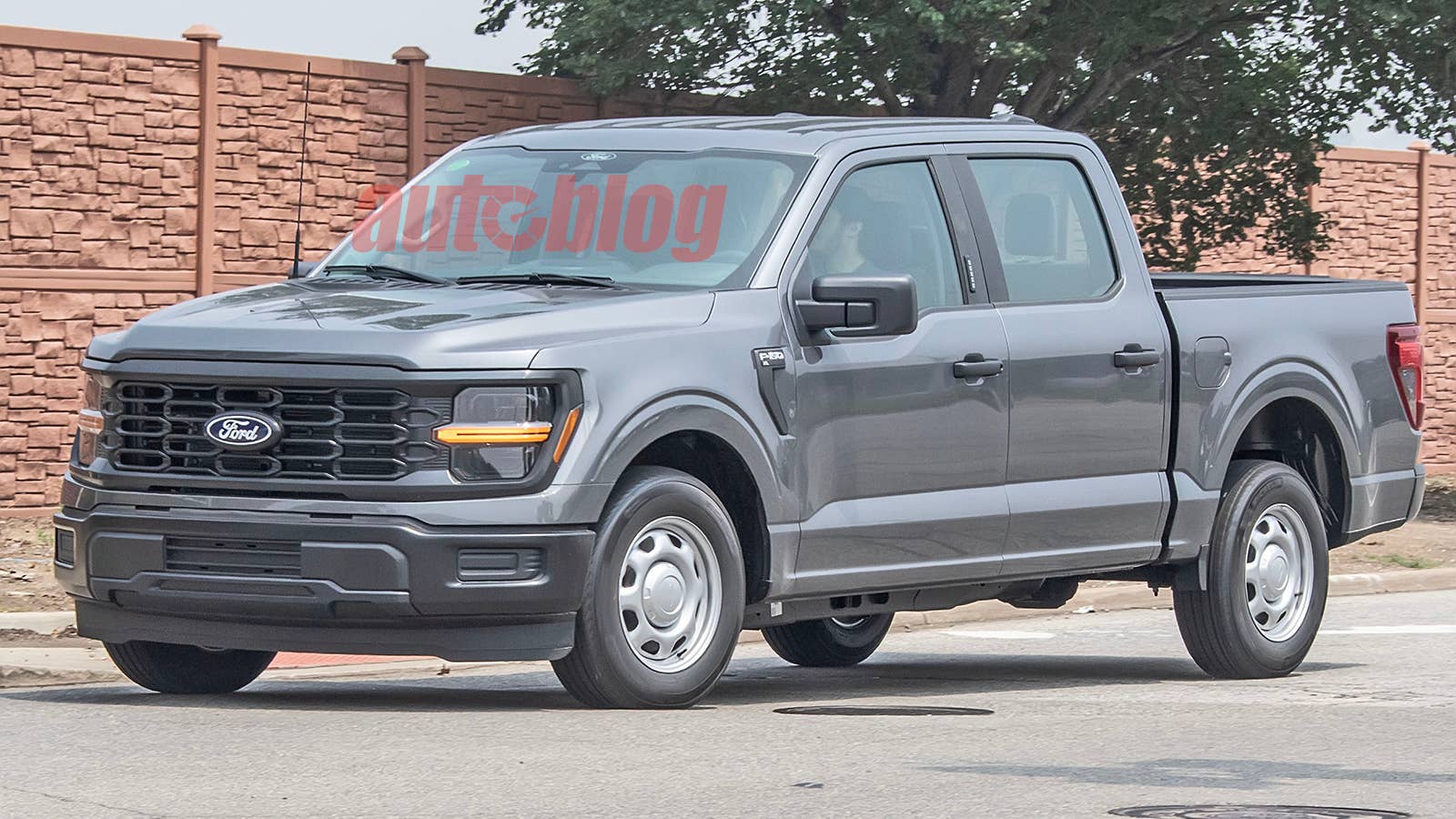 Ford F-150 XL spy photos show off updated fascia for base truck - Autoblog