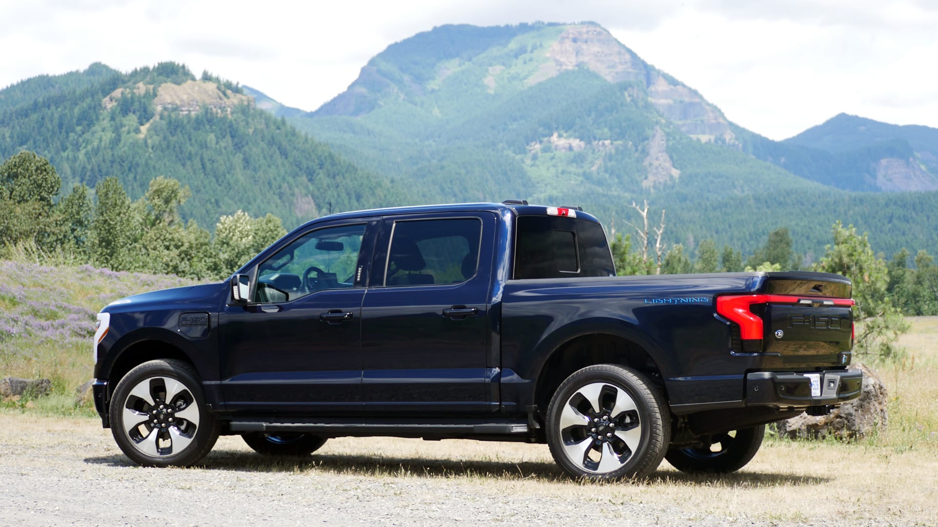 2023 Ford F-150 Review: Best-seller boasts game-changing tech and ...