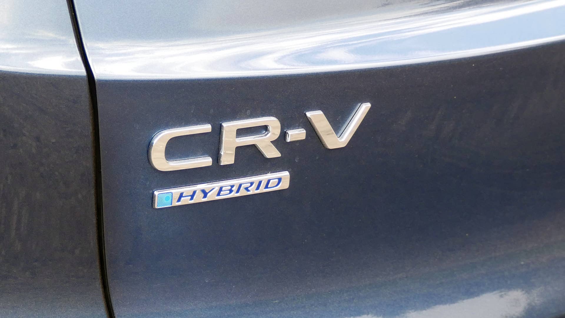 2024 Honda CR-V Review: Class leader checks off boxes, looks good doing ...