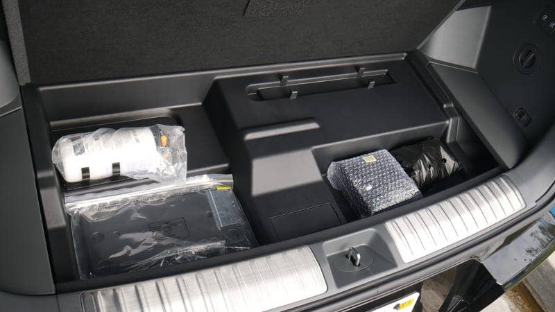 Kia EV9 Luggage Test: How much fits behind the third row (and frunk ...