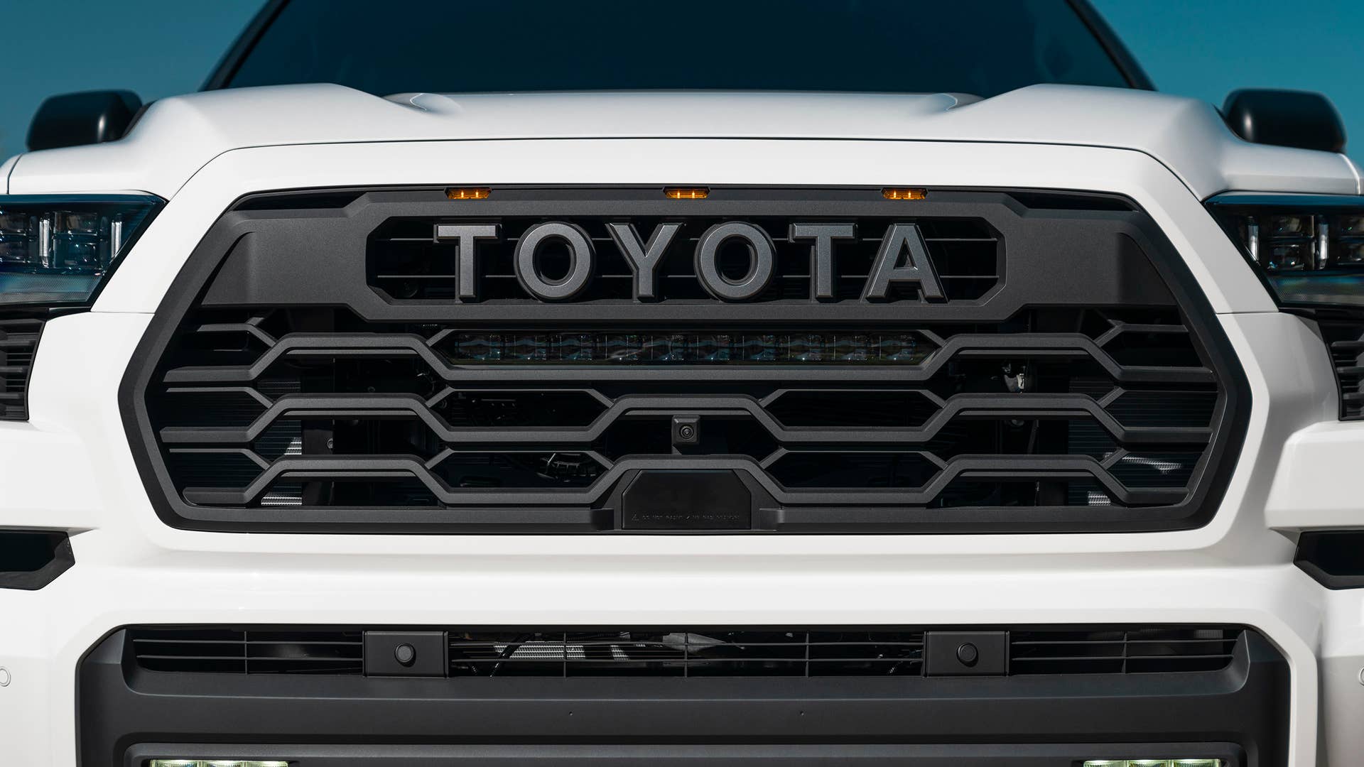 2024 Toyota Sequoia Review: Big and powerful, but very compromised ...