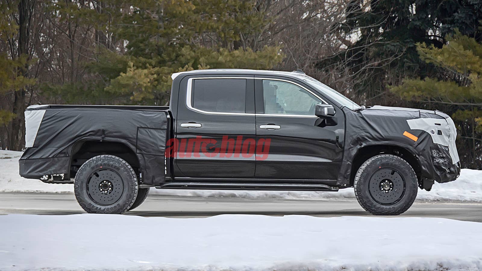 GMC Sierra spied with ZR2-style off-road modifications - Autoblog