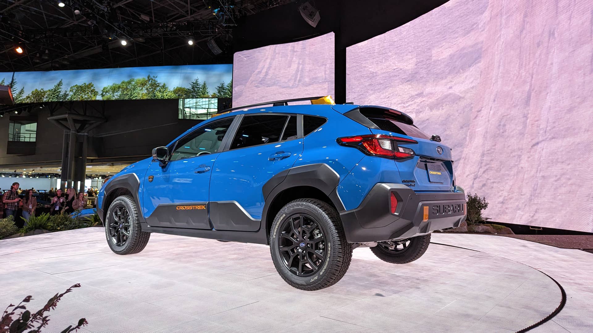 2024 Subaru Crosstrek Wilderness takes the hatchback to literal new ...