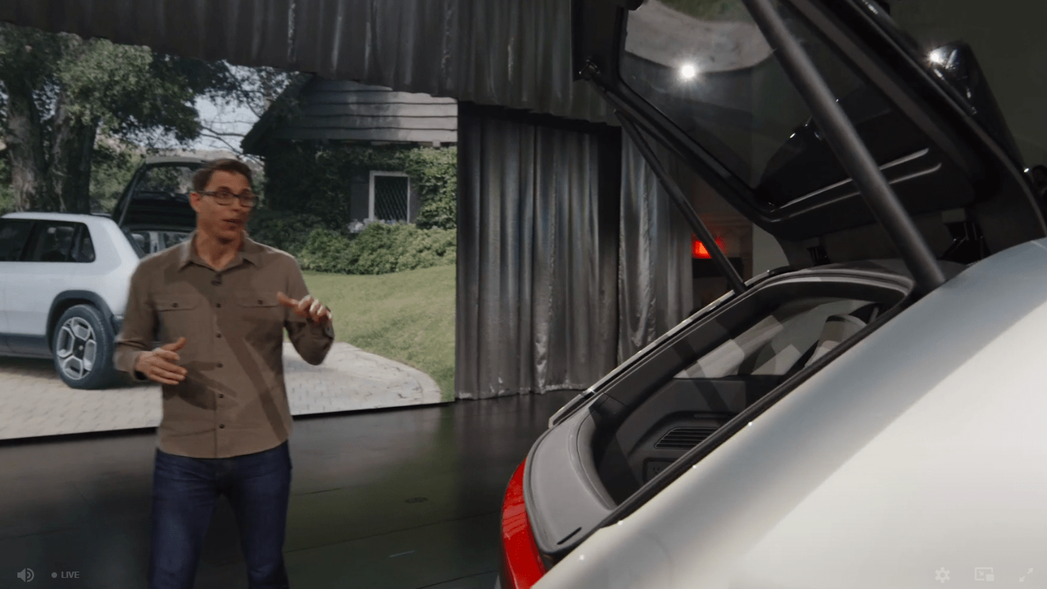 Rivian reveals R3, R3X electric SUVs as surprise siblings to R2 - Autoblog