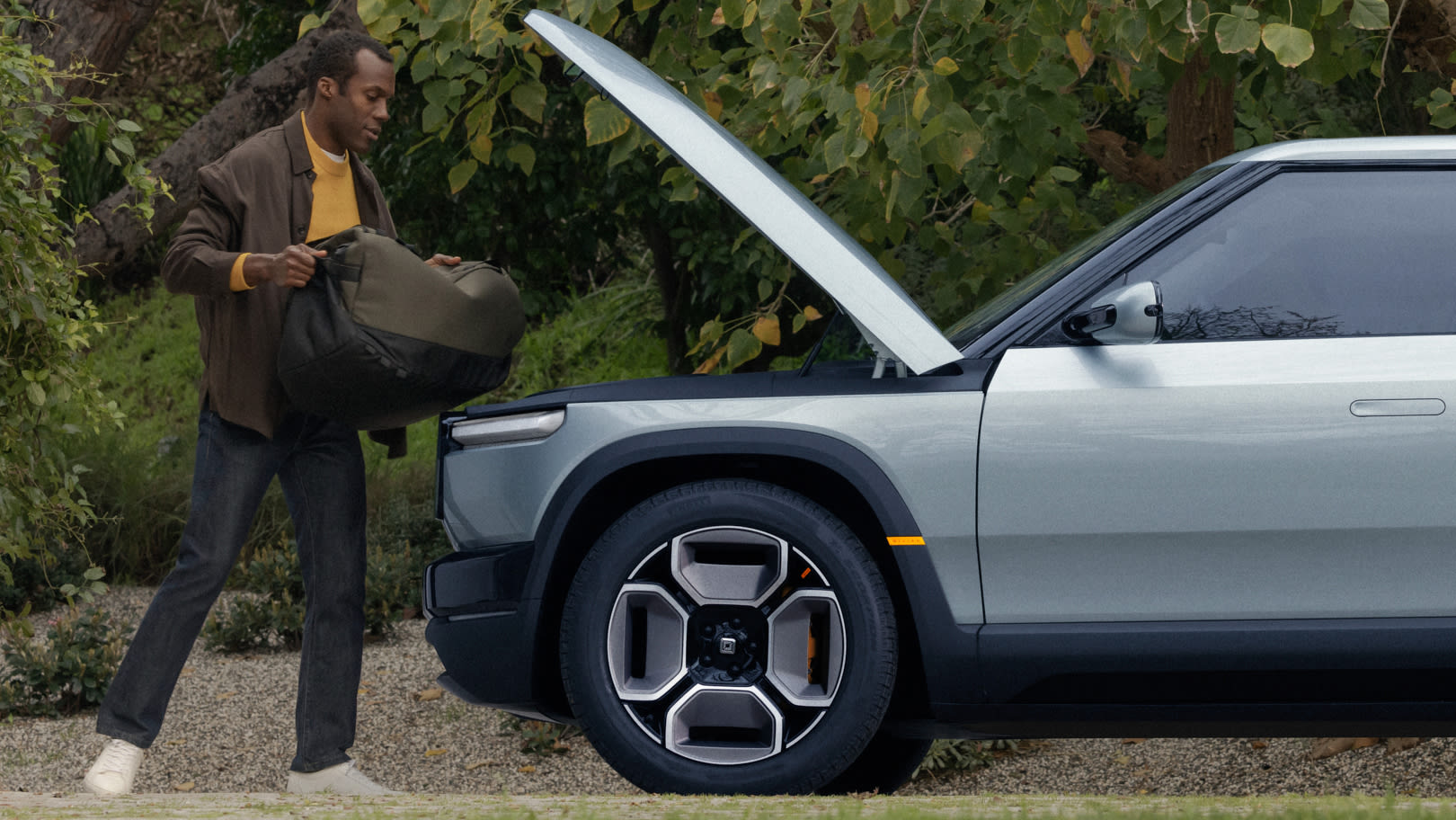 Rivian reveals R3, R3X electric SUVs as surprise siblings to R2 - Autoblog