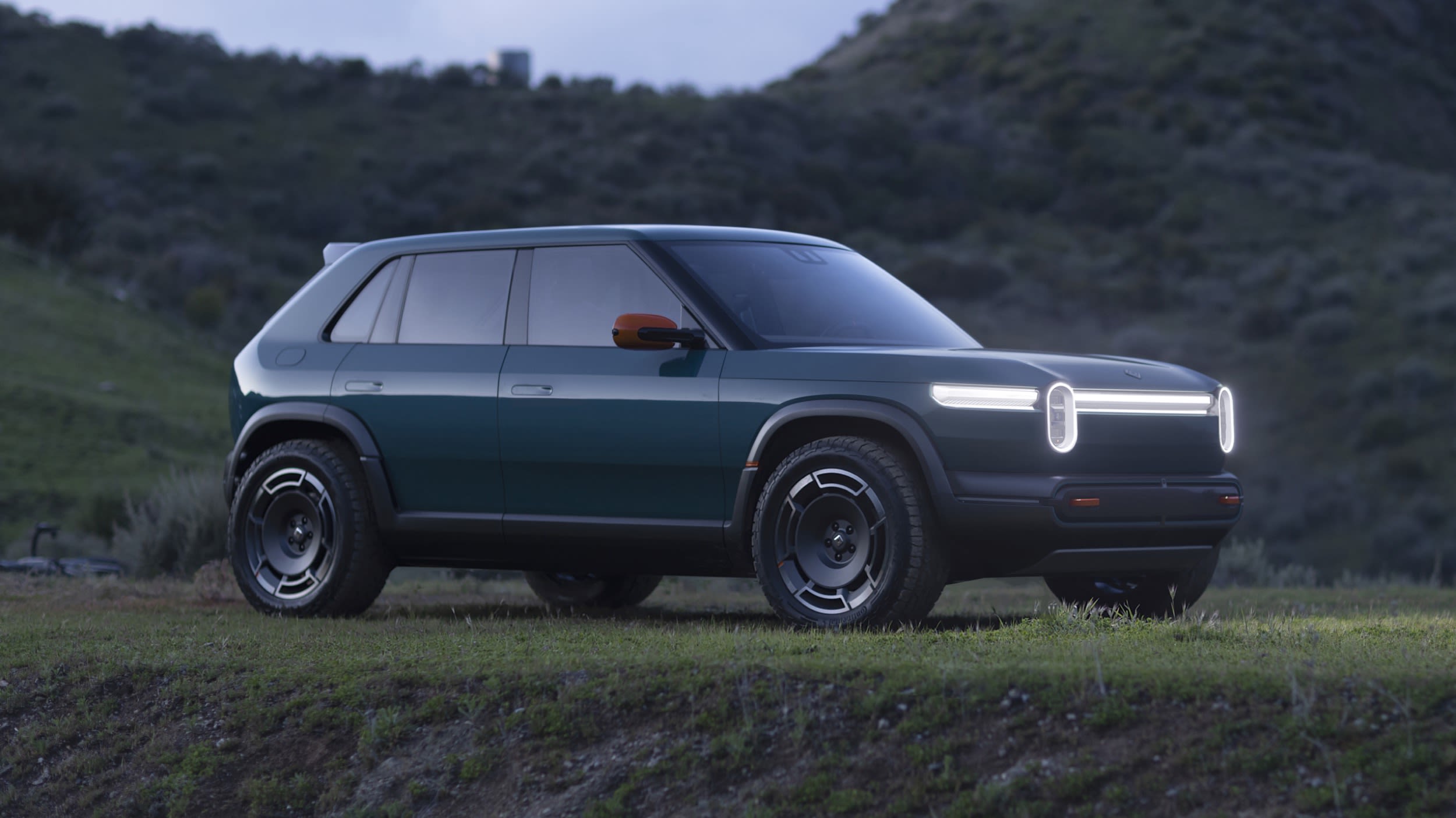 Rivian reveals R3, R3X electric SUVs as surprise siblings to R2 - Autoblog