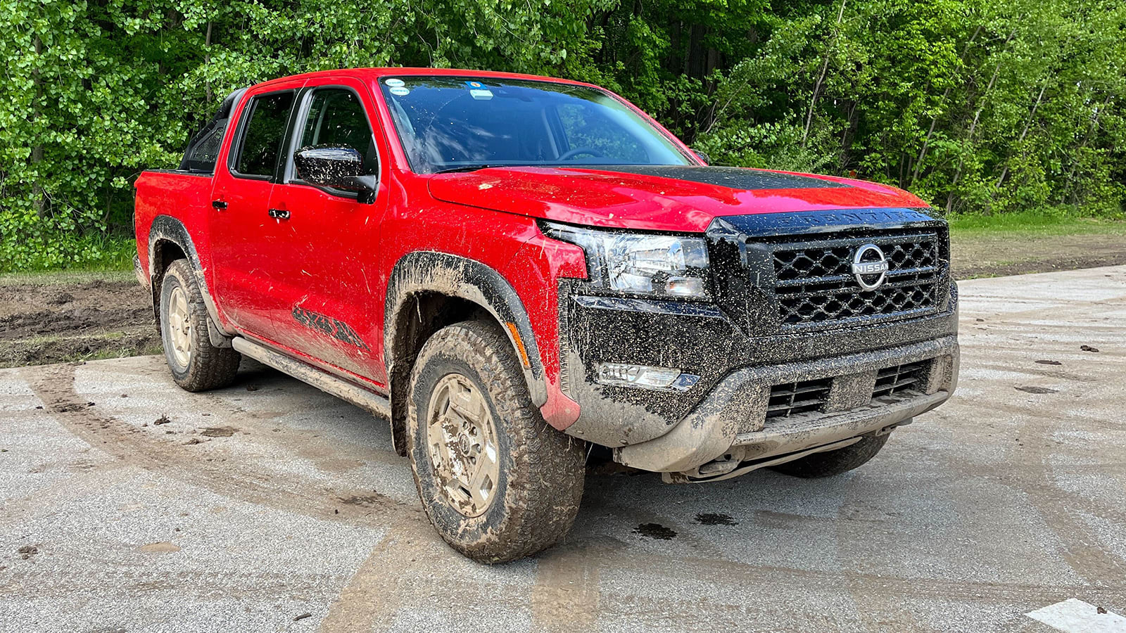 2024 Nissan Frontier Review: The driver's choice in an array of ...
