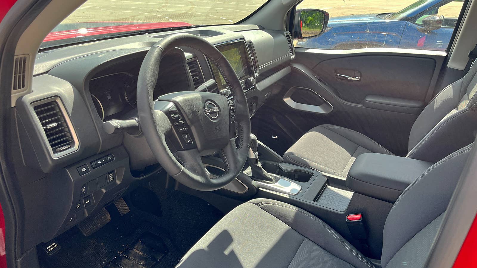 2024 Nissan Frontier Review: The driver's choice in an array of ...