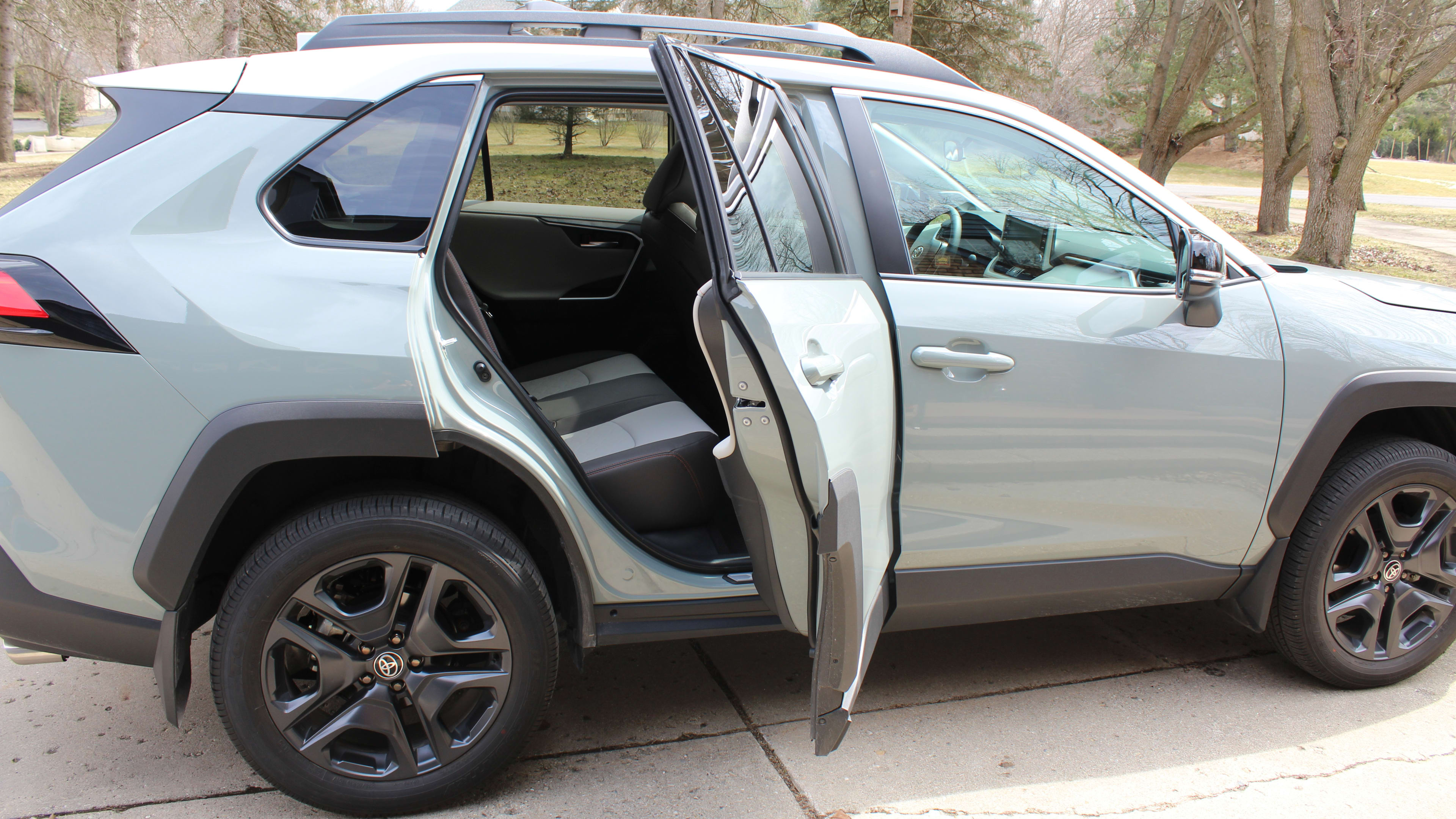 2024 Toyota RAV4 Review: Off-road and hybrid trims keep it in the game ...