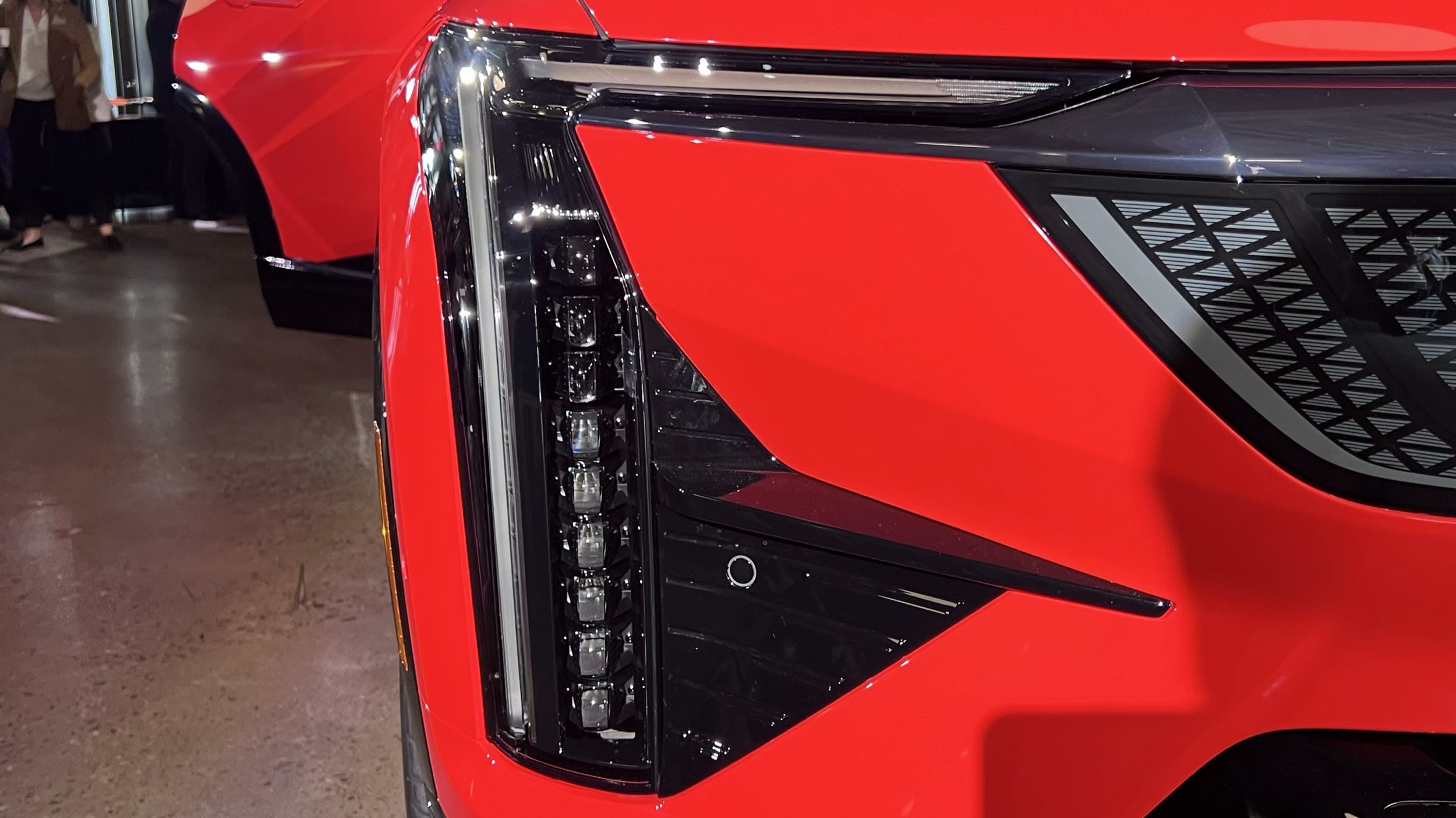 2025 Cadillac Optiq order guide shows MSRPs from $54,390 to $57,090 ...