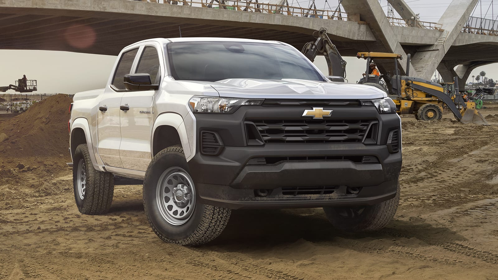 2024 Chevrolet Colorado Review: This midsize truck is a big winner ...