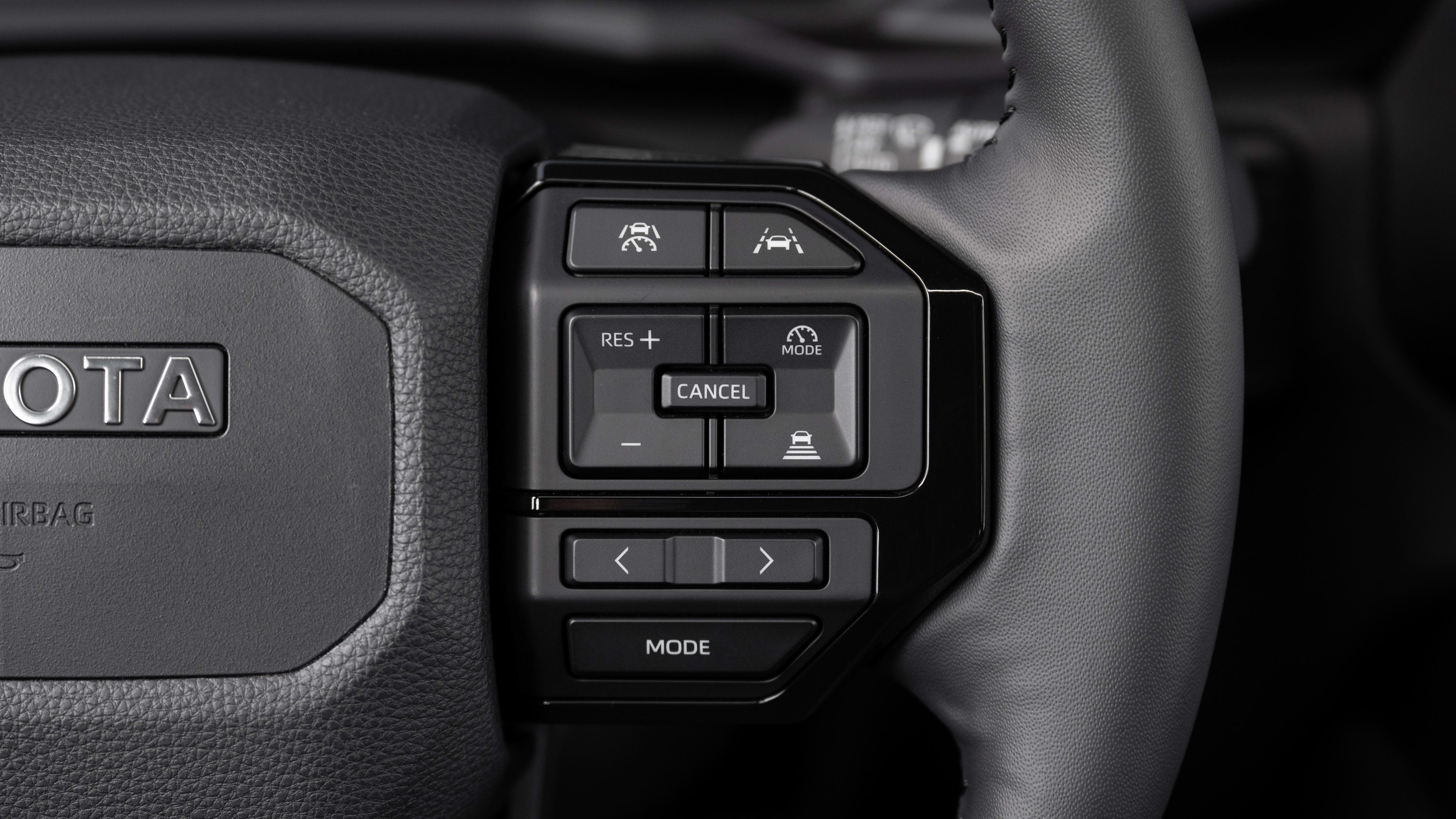 2025 Toyota 4Runner vs Land Cruiser vs the old 4Runner: How they ...