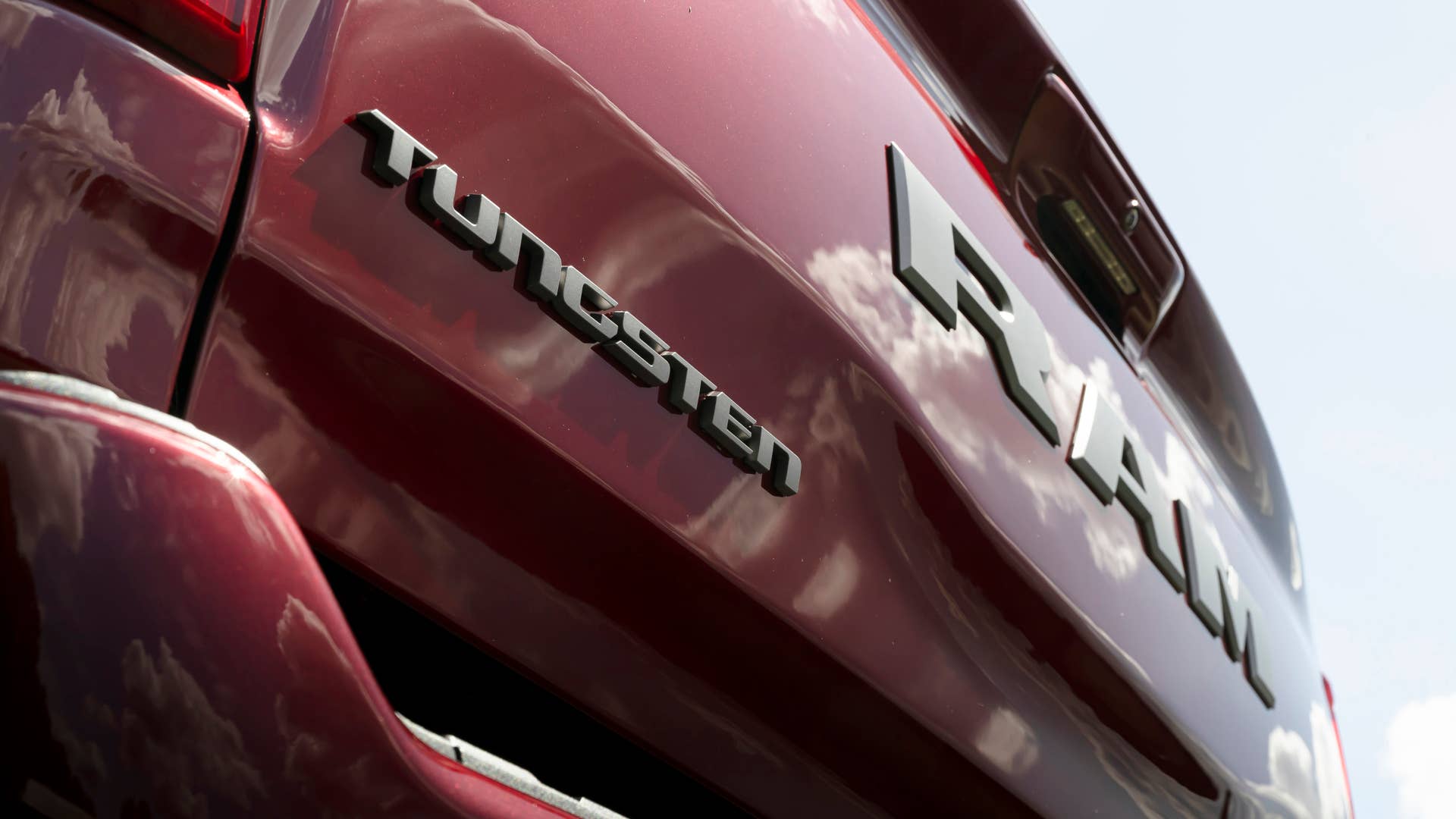 2025 Ram 1500 Review: Big changes everywhere, but still our favorite ...