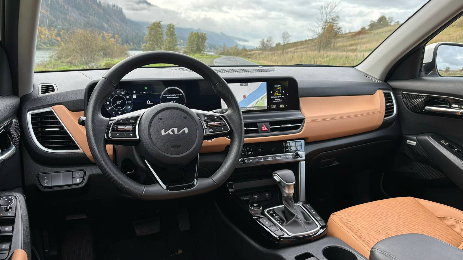 2025 Kia Seltos Review: Ignore the name, embrace the SUV - Autoblog