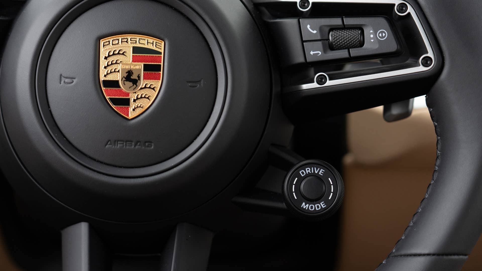 2024 Porsche Cayenne Review: The do-it-all machine - Autoblog