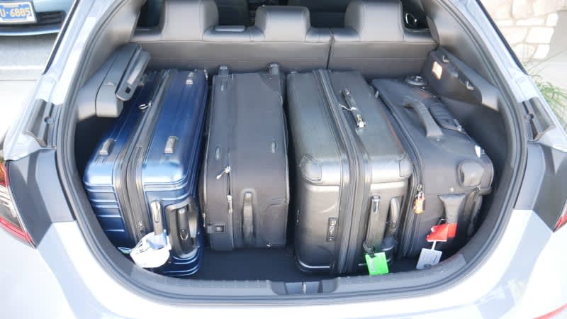VW GTI and Golf R Luggage Test: How much fits in the trunk? - Autoblog