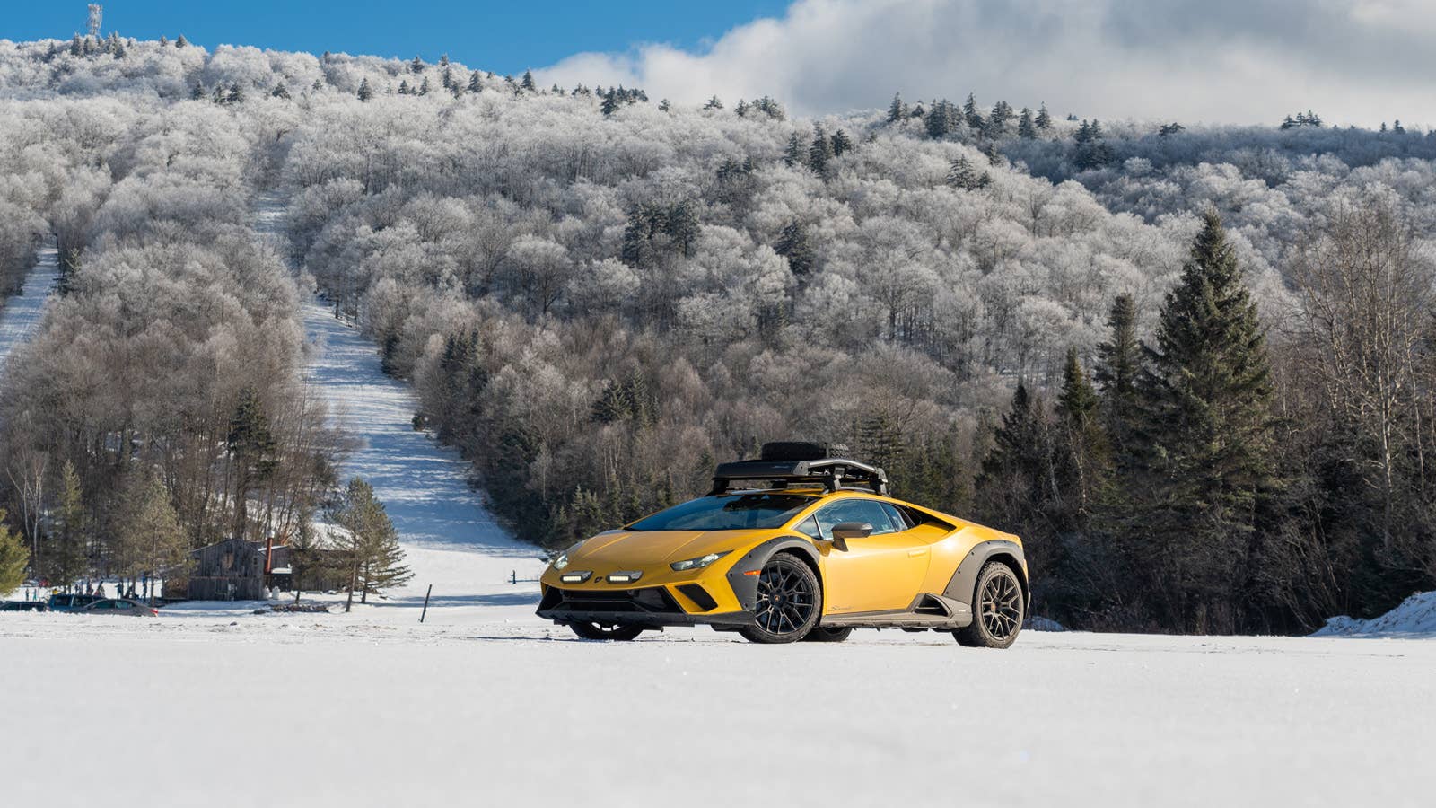 Lamborghini Huracan Sterrato (Snowy) Road Test: Hitting the slopes in ...