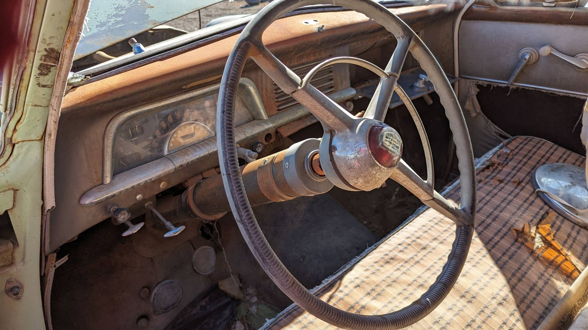 Junkyard Gem: 1951 Studebaker Champion De Luxe 4-Door Sedan - Autoblog